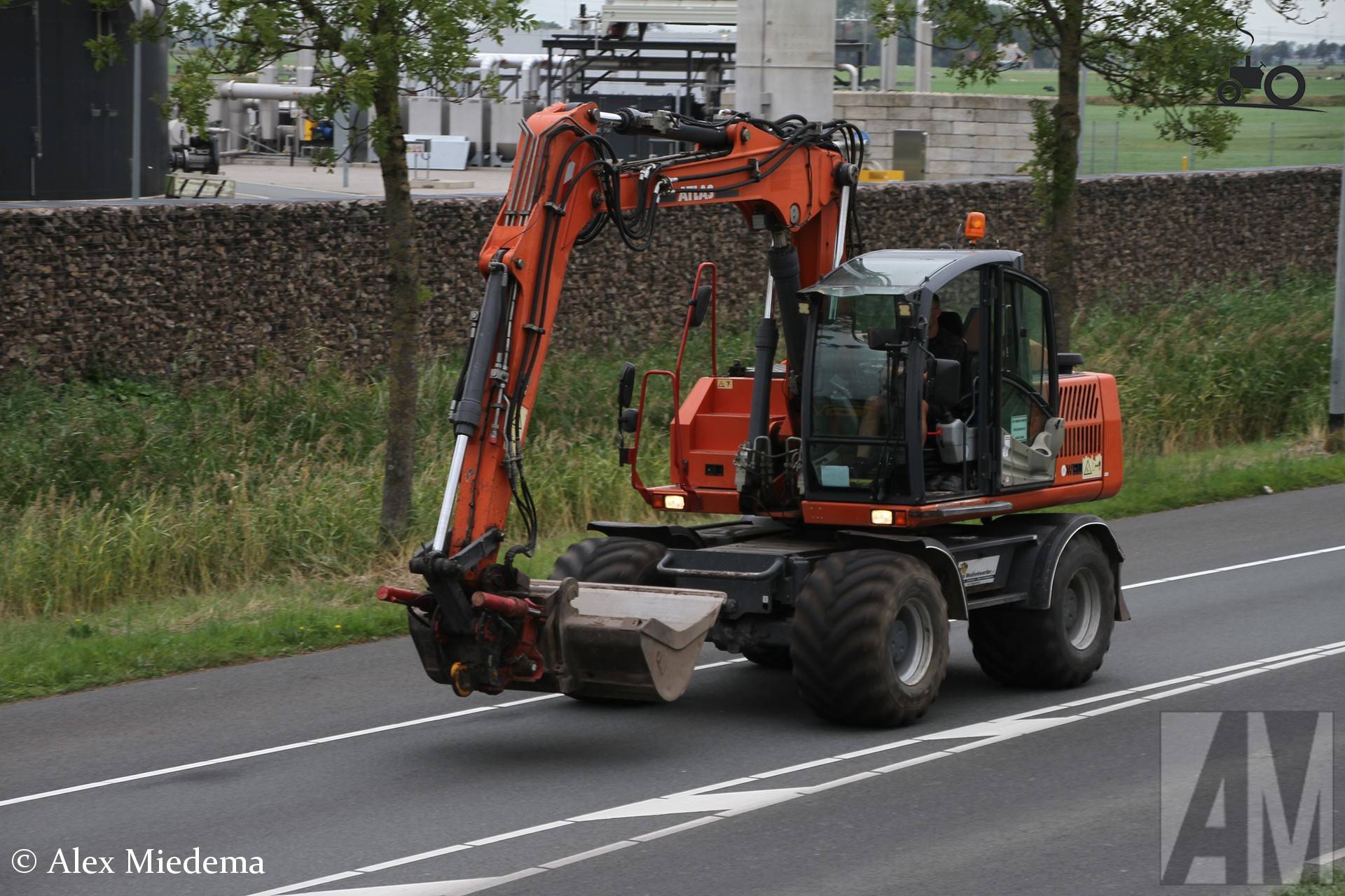 Foto Atlas 150 W #1539932 - TruckFan