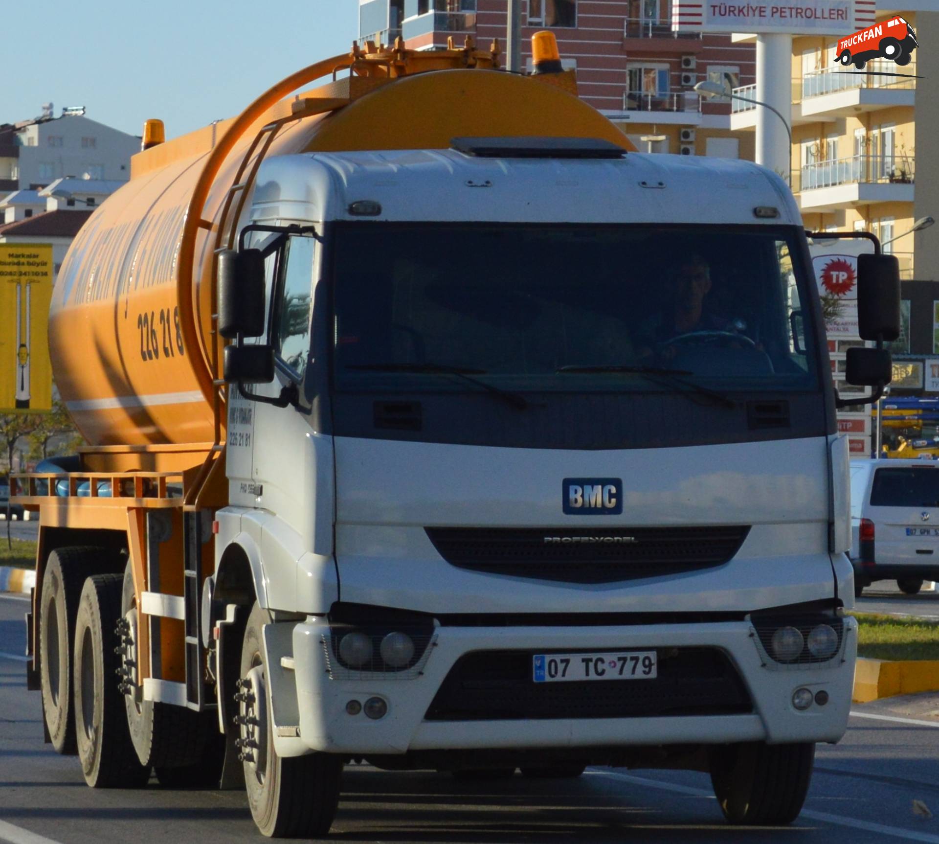 Foto BMC Pro(fesyonel) #1074442 - TruckFan