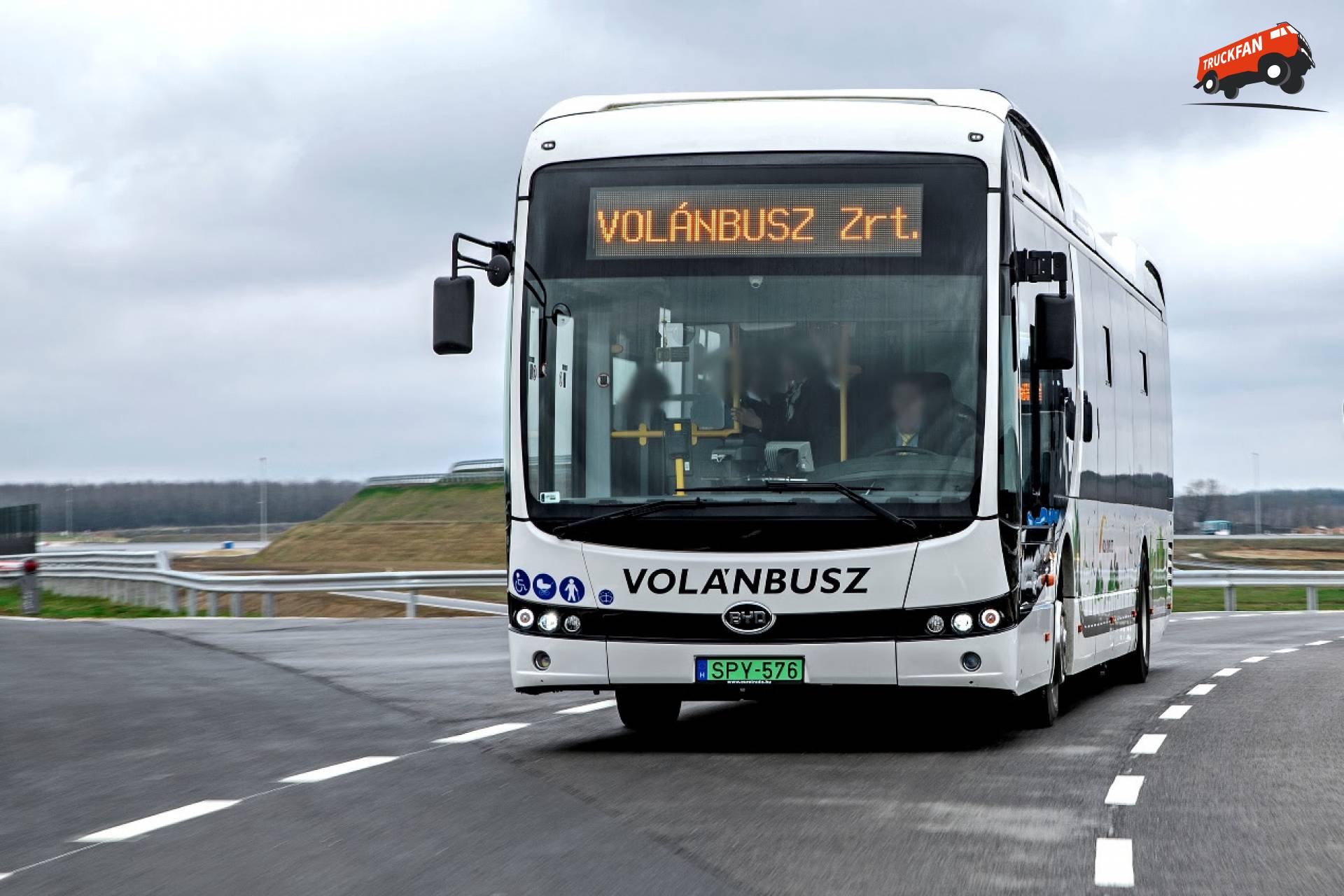 Foto BYD eBus-12 van Volánbusz Zrt. - TruckFan