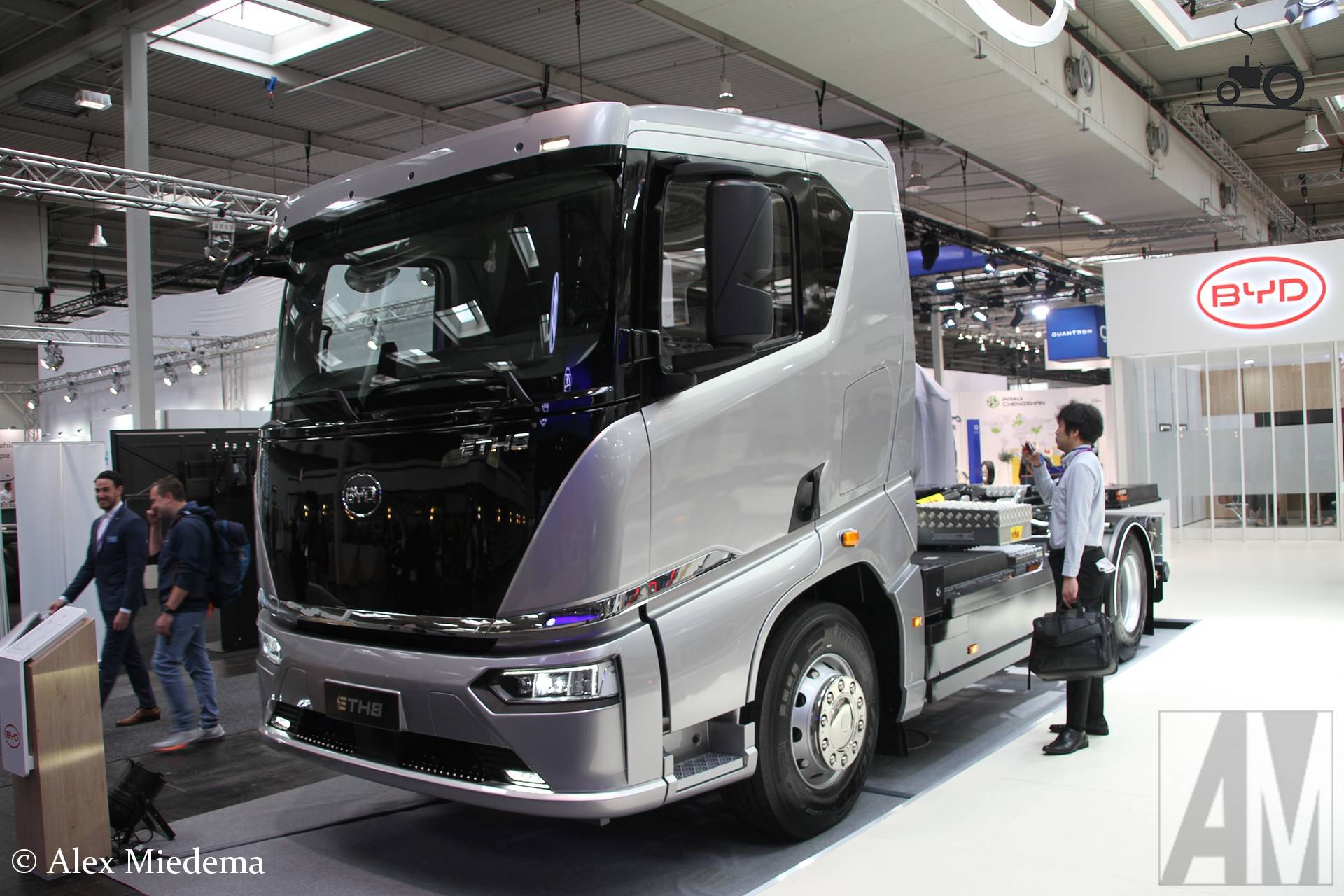 Foto BYD ETH8 #1533656 - TruckFan