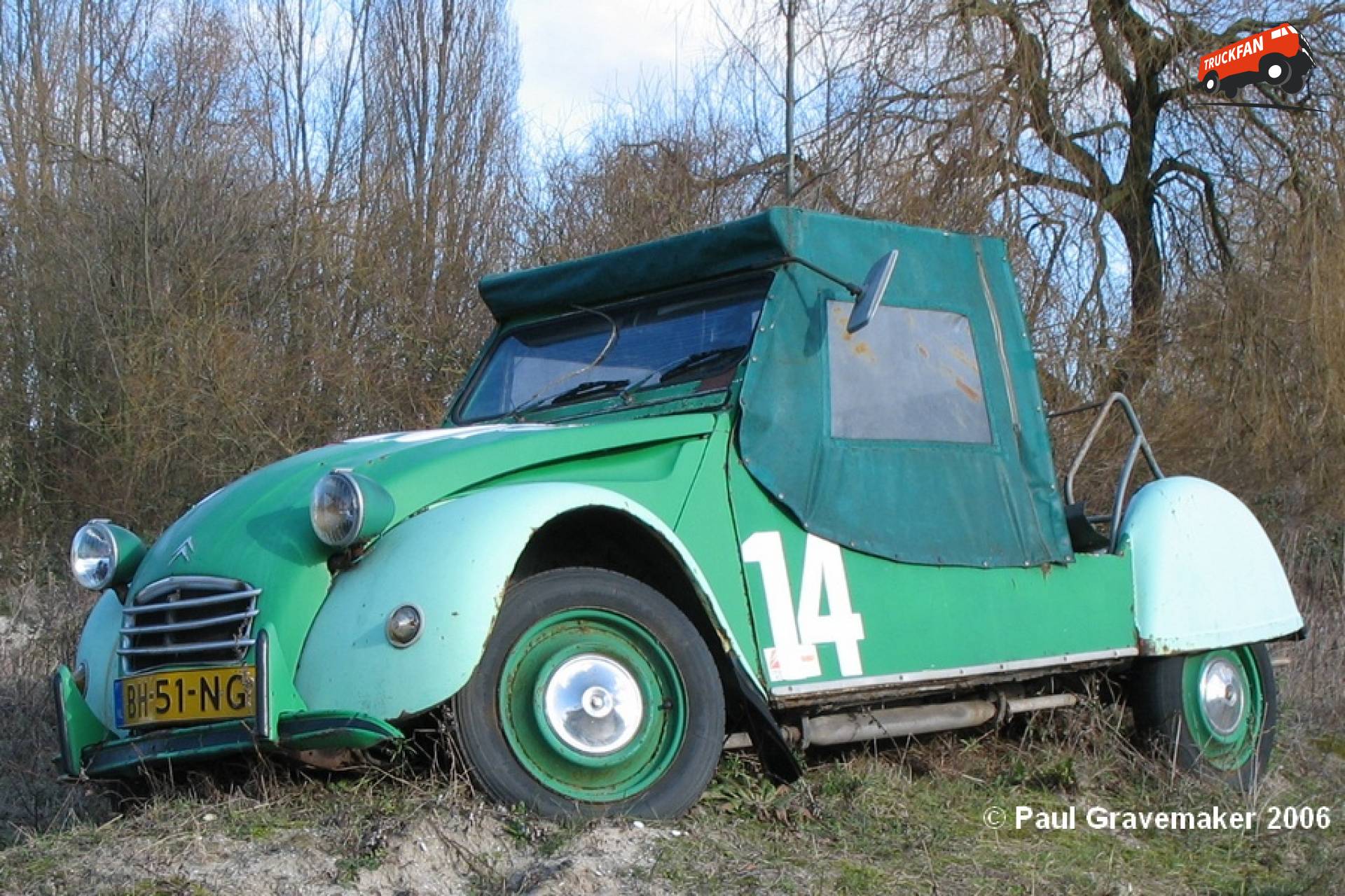 Foto Citroën 2cv van Garage Ruimzicht - TruckFan