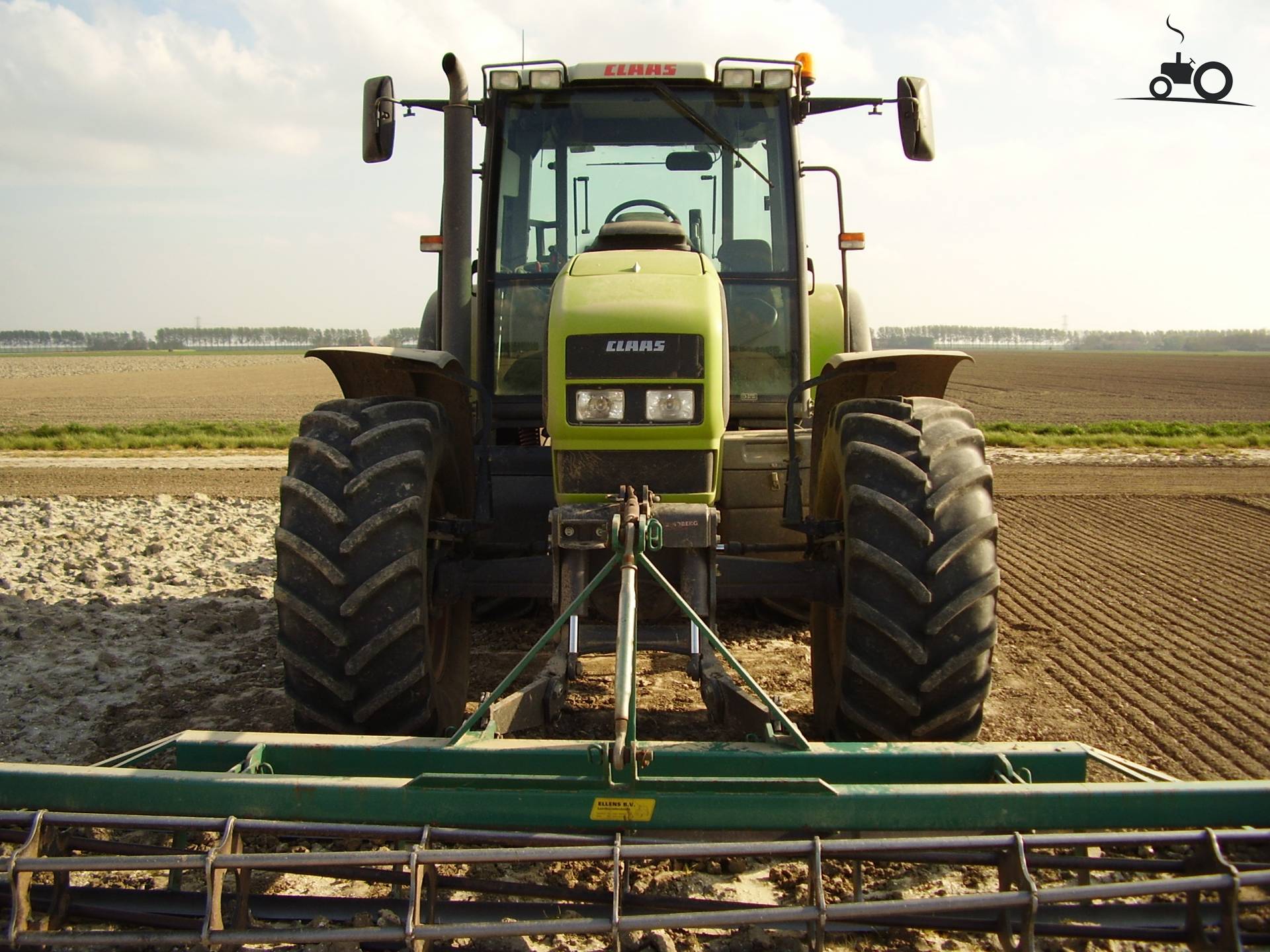 Foto Claas Ares 696 RZ #48120 - TruckFan