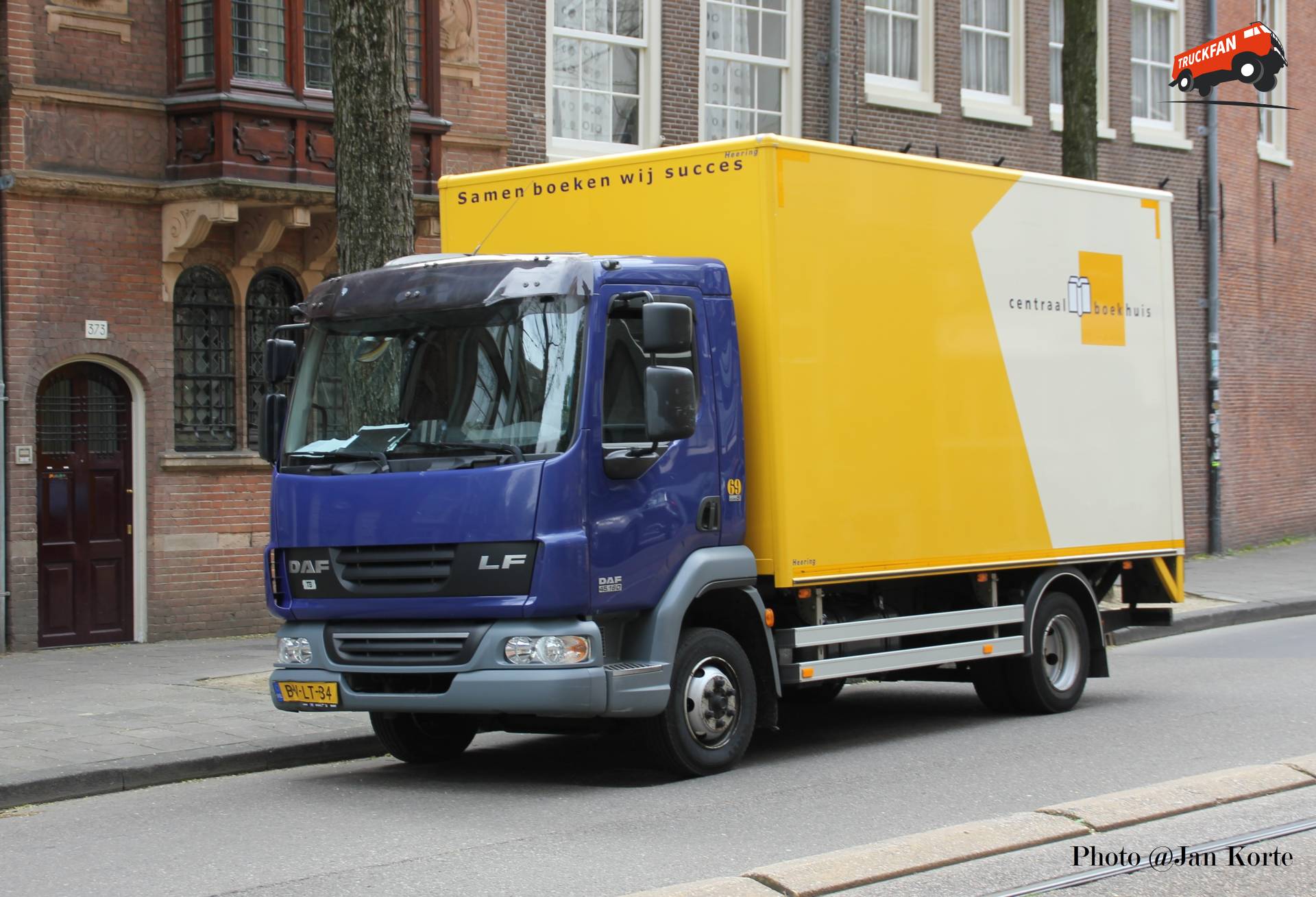 Foto DAF LF45 #1092079 - TruckFan