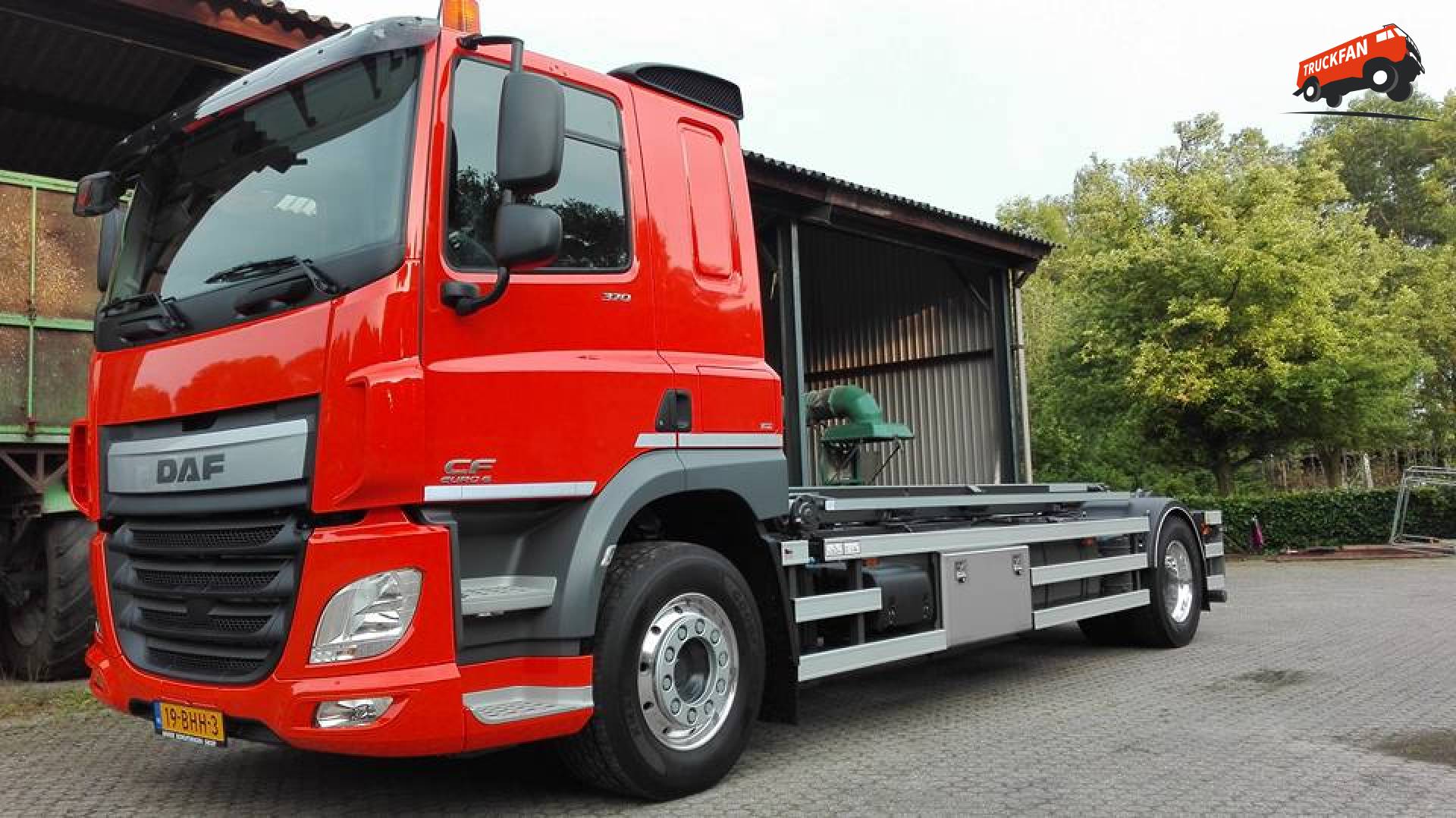 Foto DAF CF Euro 6 #1105668 - TruckFan