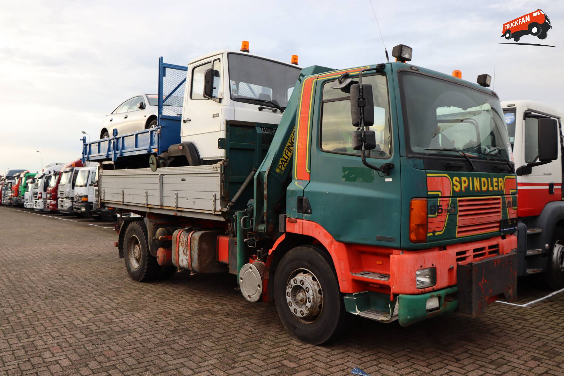 Foto DAF 75 #1451183 - TruckFan