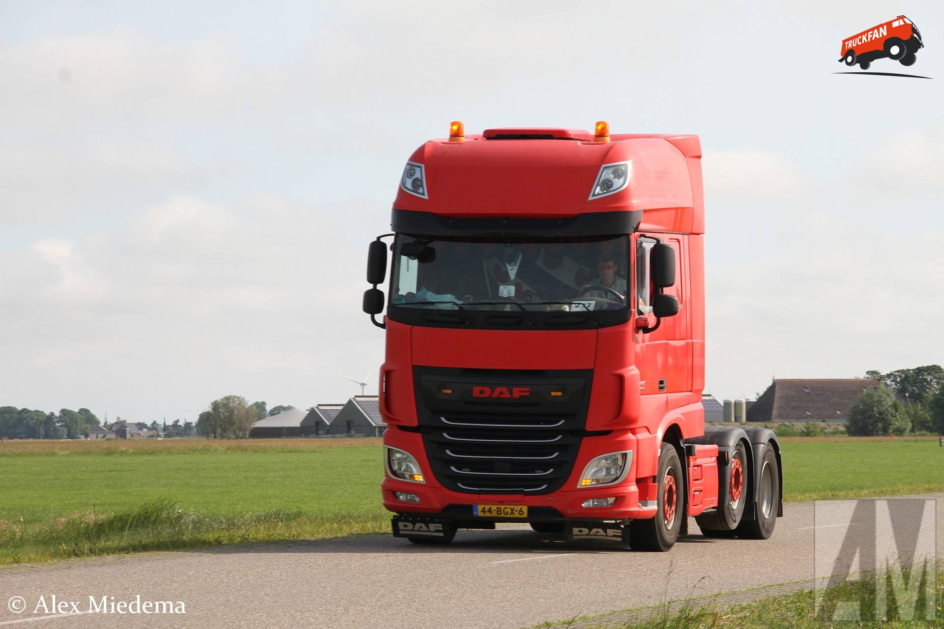 Foto DAF XF Euro 6 #1477559 - TruckFan