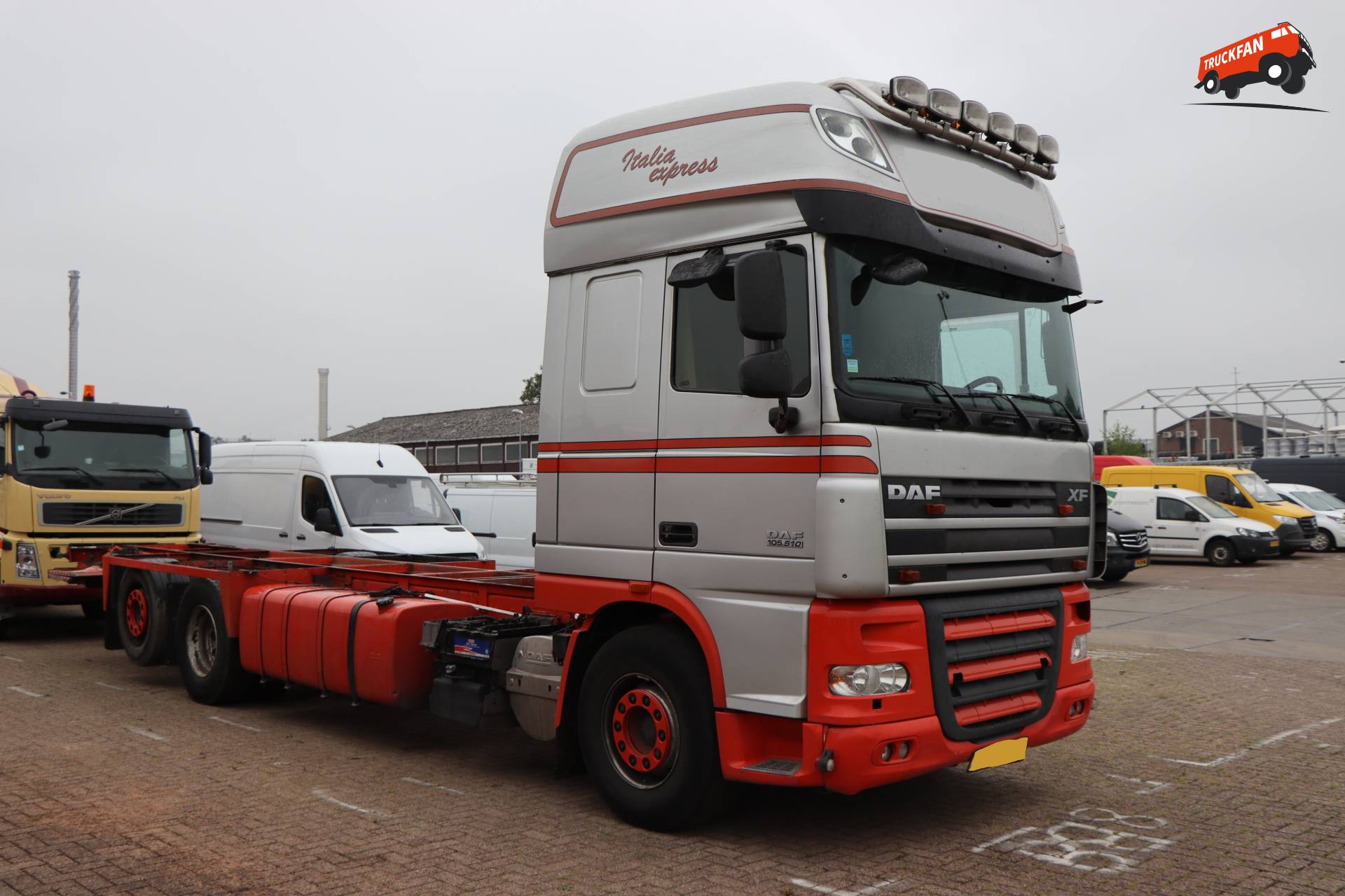 Foto DAF XF105 #1482165 - TruckFan