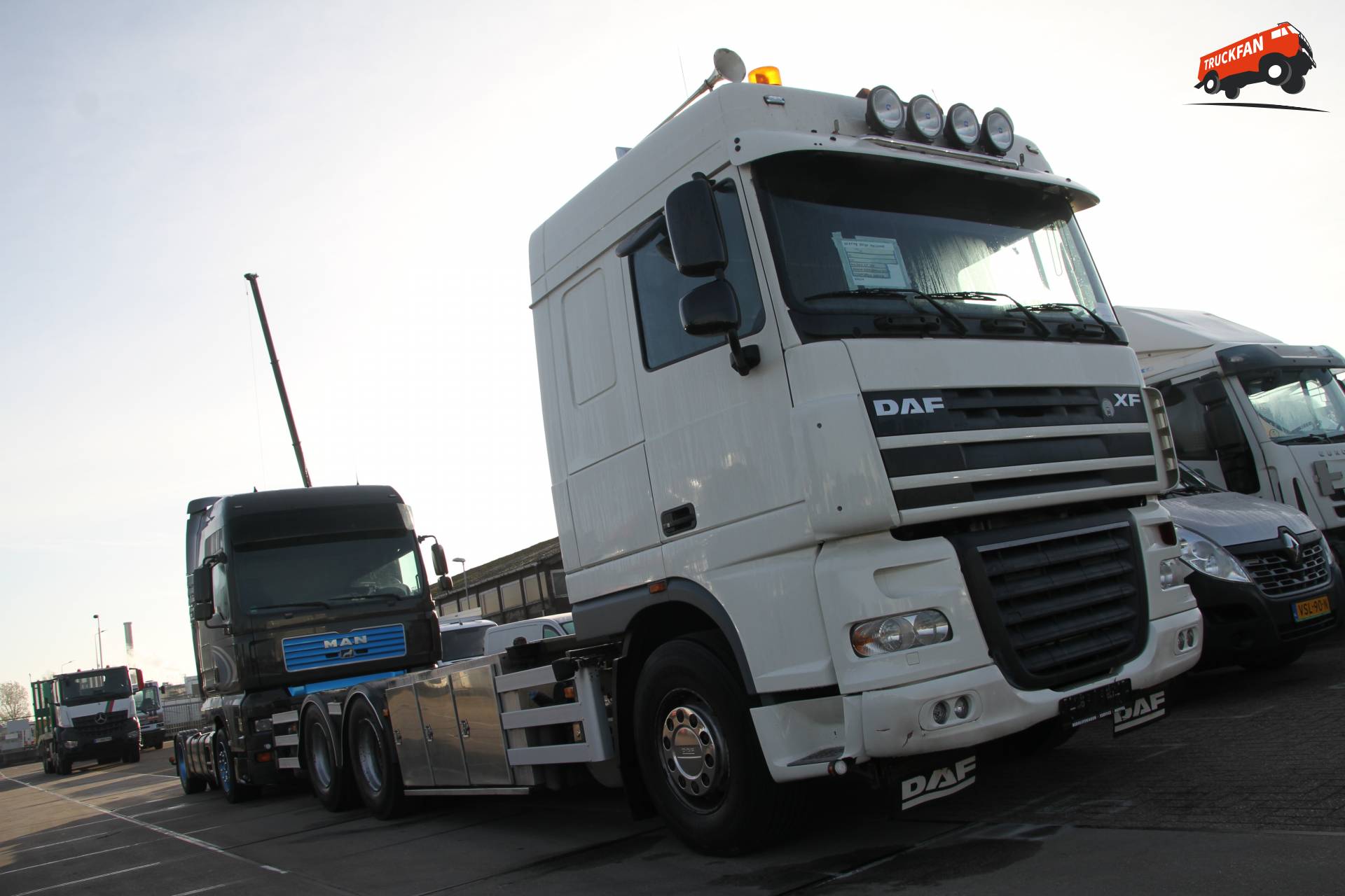 Foto DAF XF105 #1498499 - TruckFan