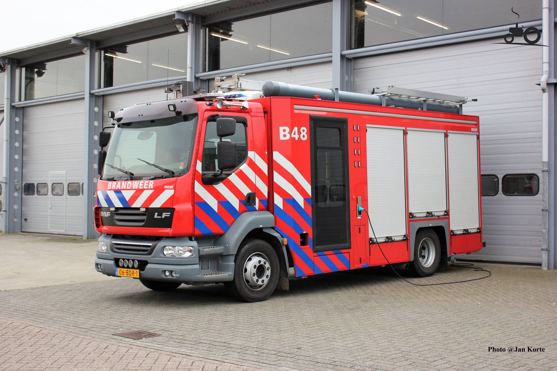 Foto DAF LF55 van Amsterdam Airport Schiphol - TruckFan