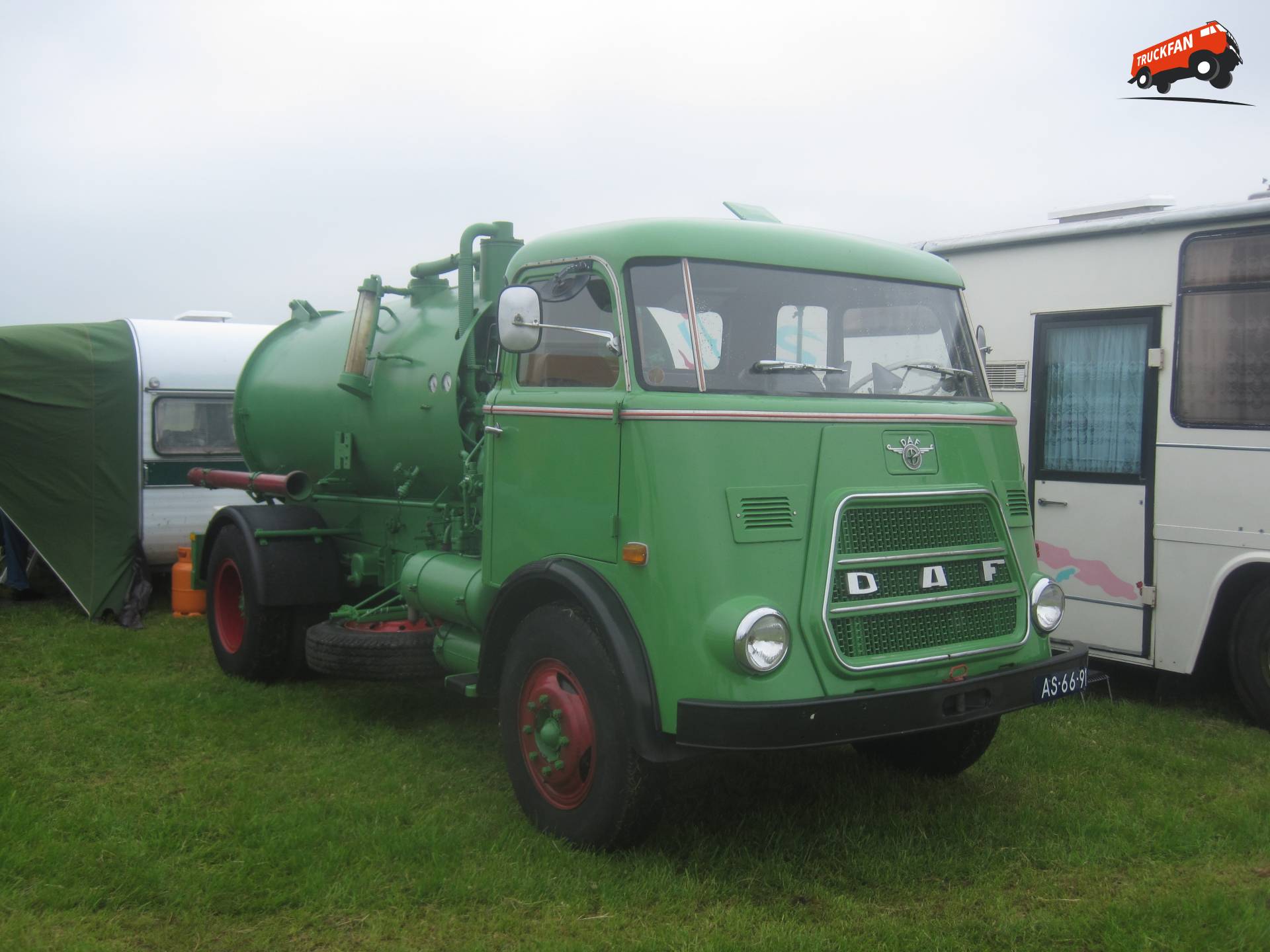 Foto DAF A1600 #1054075 - TruckFan