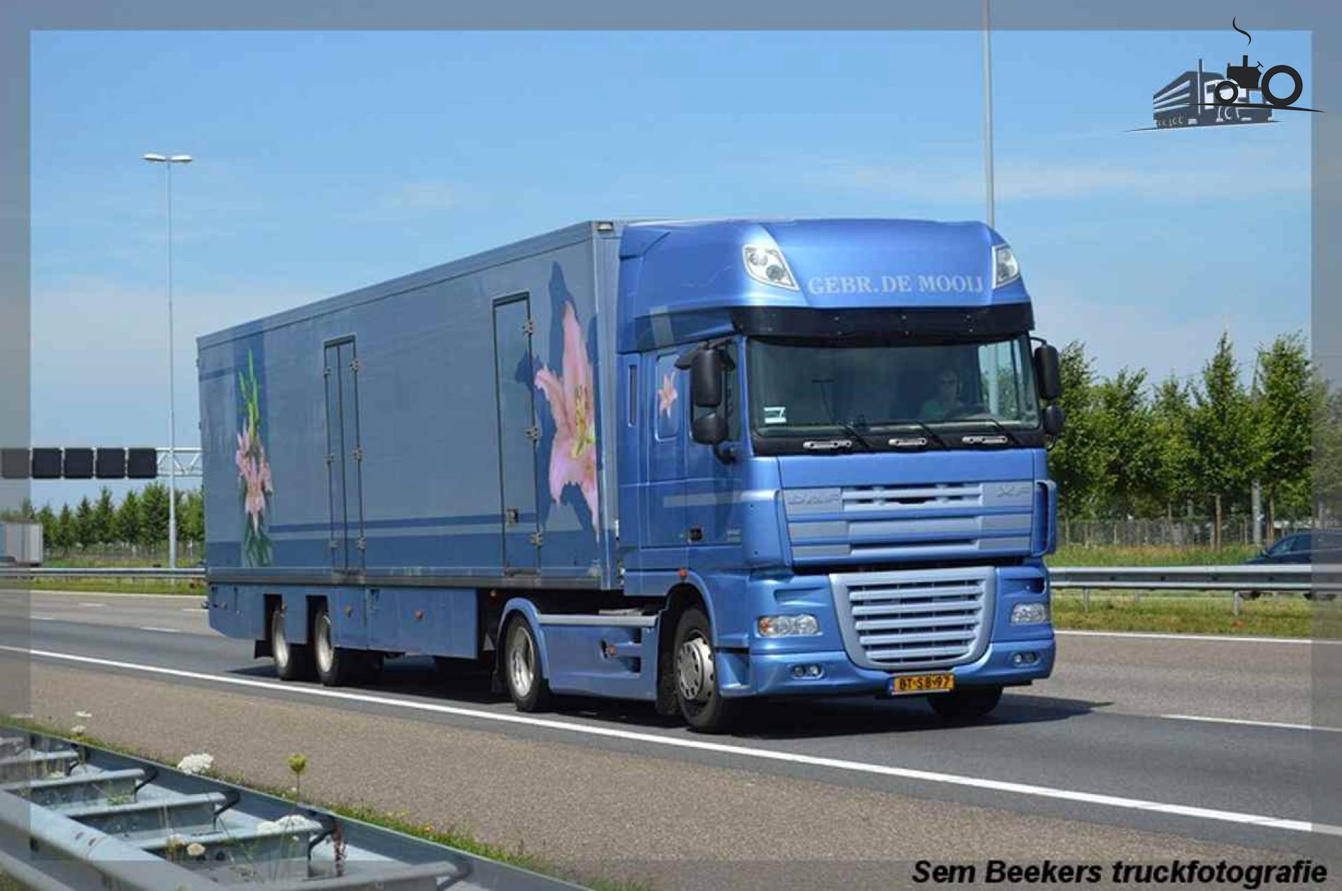 Foto DAF XF105 #1087256 - TruckFan