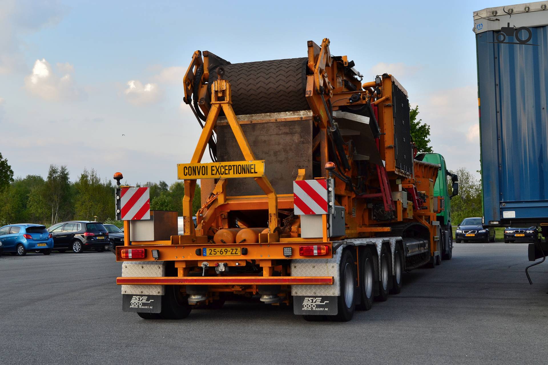 Foto ESVE oplegger van Fuhler Loon- en Verhuurbedrijf BV - TruckFan