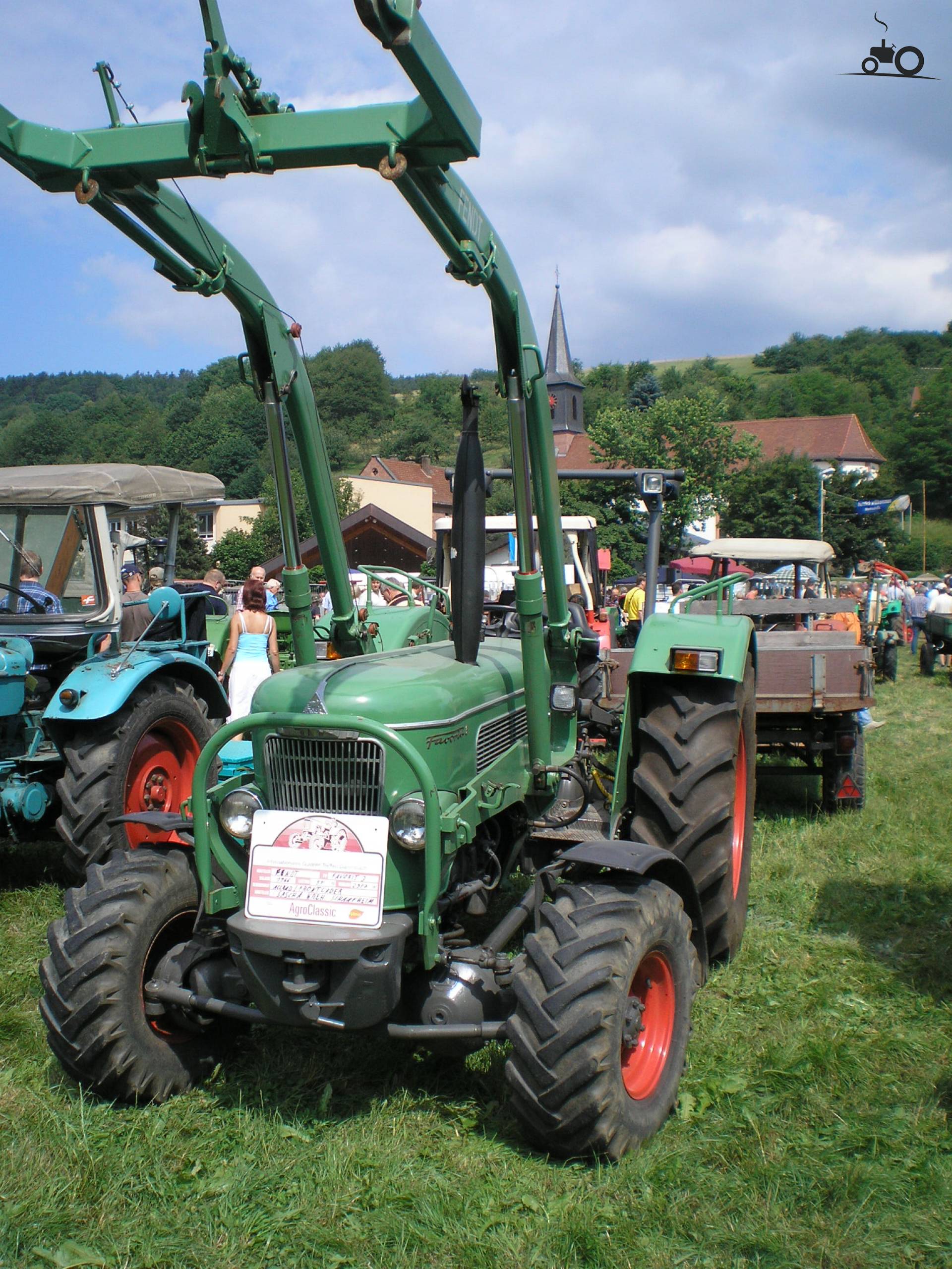 Foto Fendt Favorit 3 #56965 - TruckFan