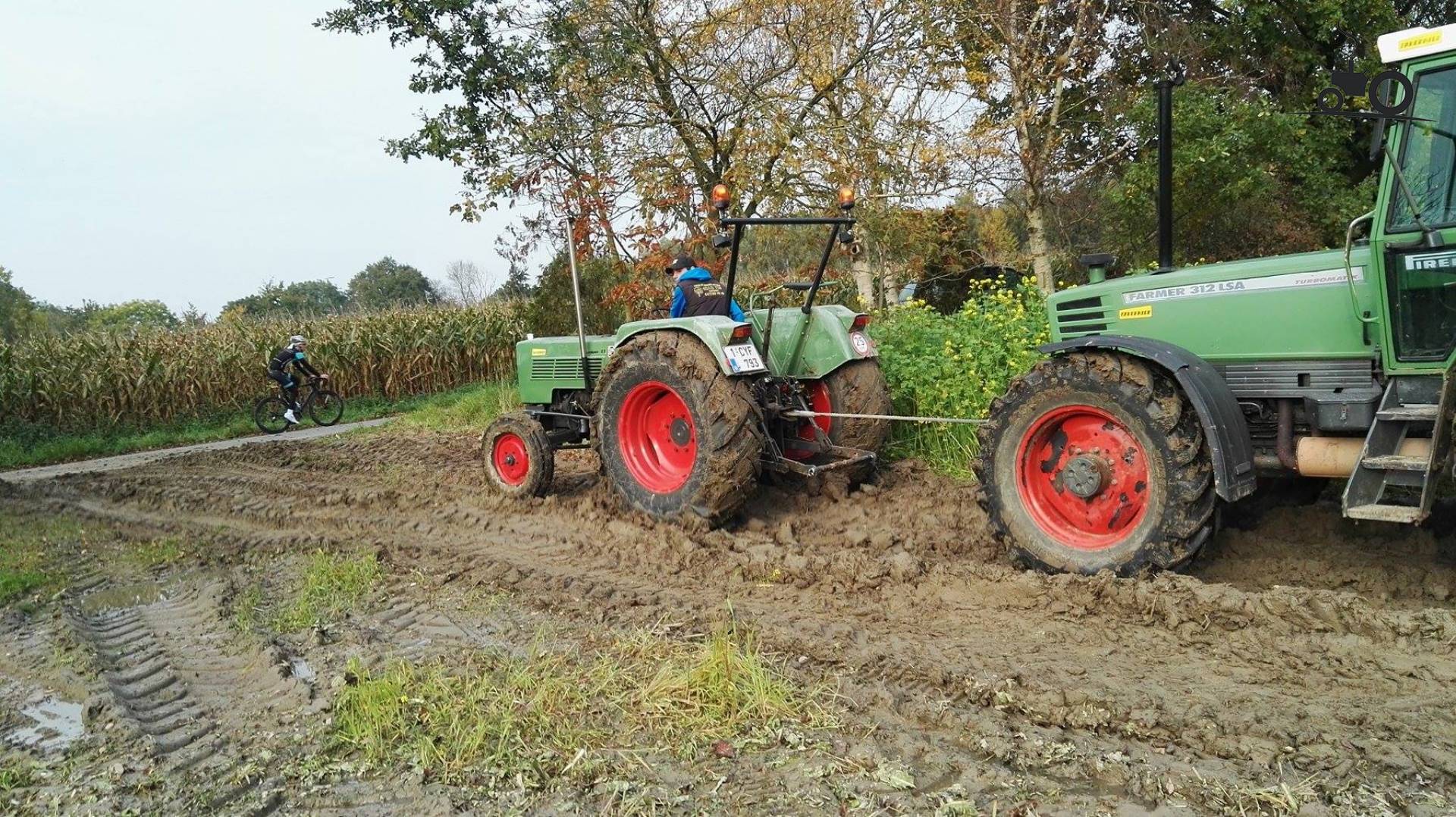 Vastgereden - Fendt Farmer 2 S