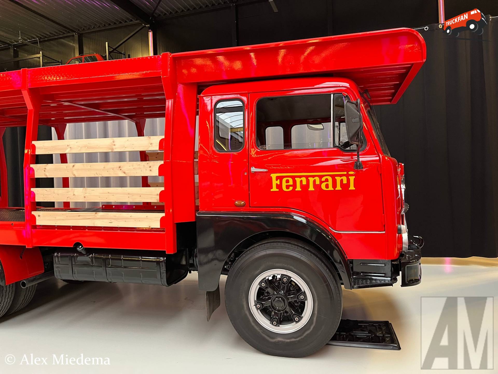 Legendarische racetransporter: Fiat voor Ferrari-vervoer - Alex Miedema