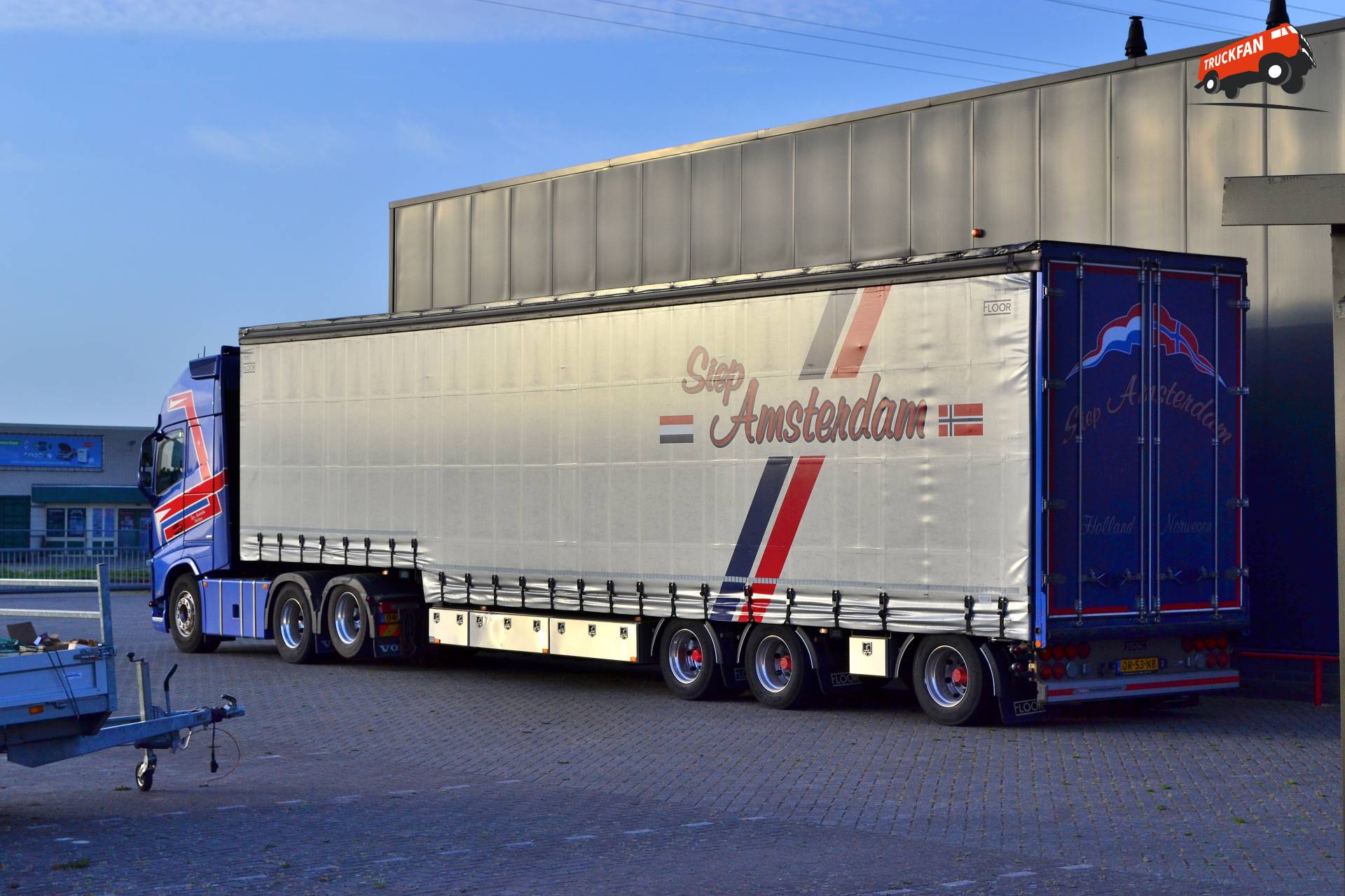 Foto Floor oplegger van Transportbedrijf S. Amsterdam - TruckFan
