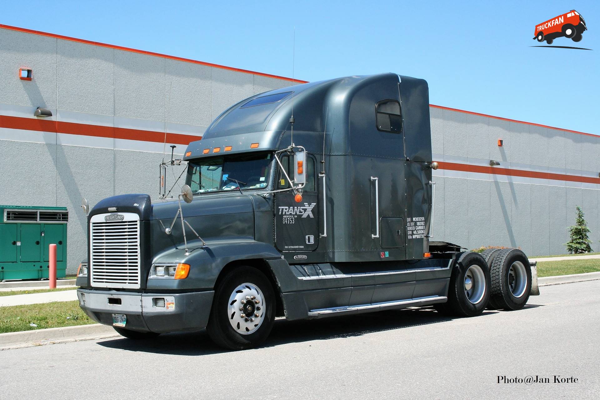Foto Freightliner FLD #1406688 - TruckFan
