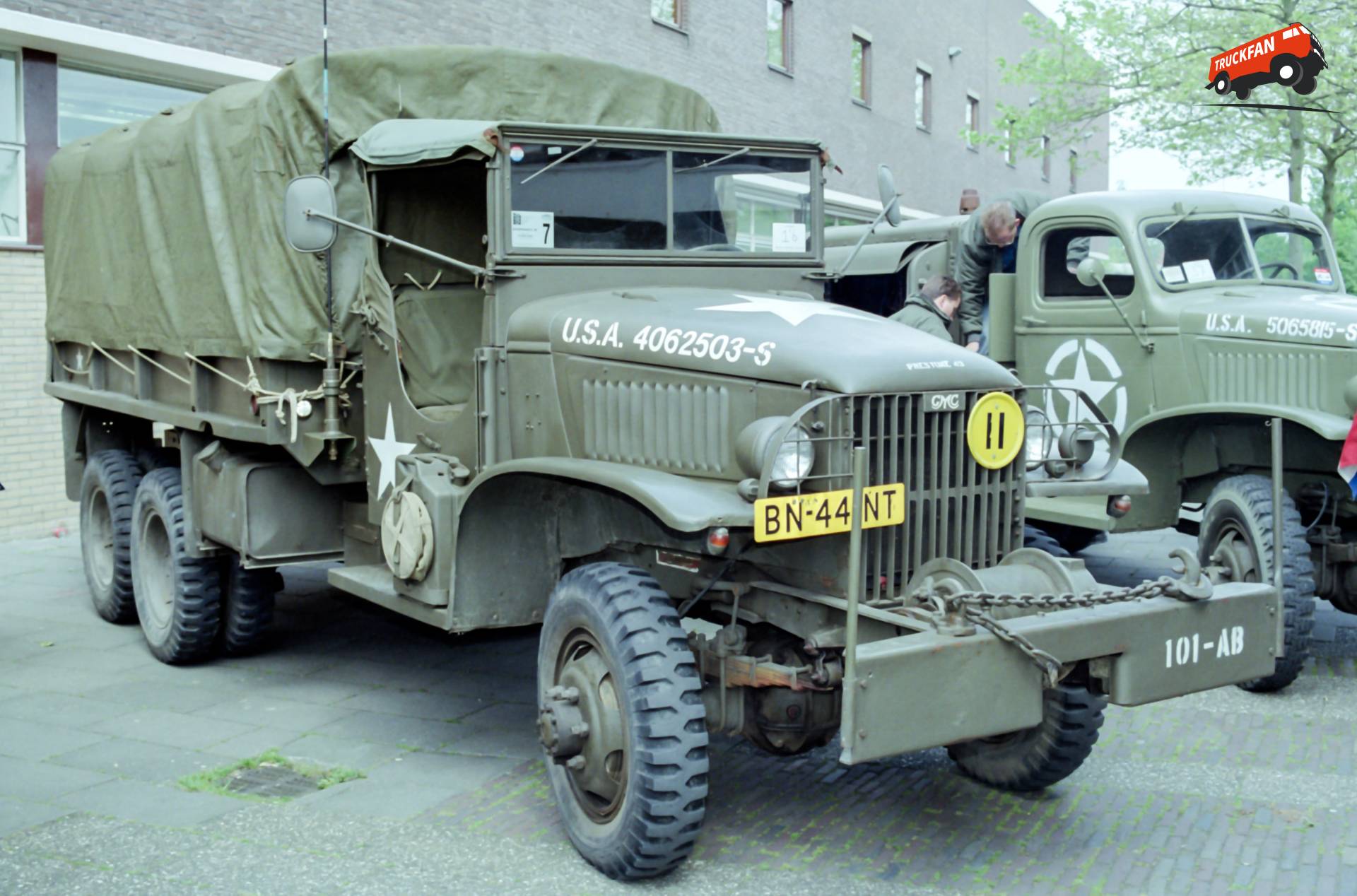 Foto GMC CCKW-353 (Jimmy) #1055811 - TruckFan