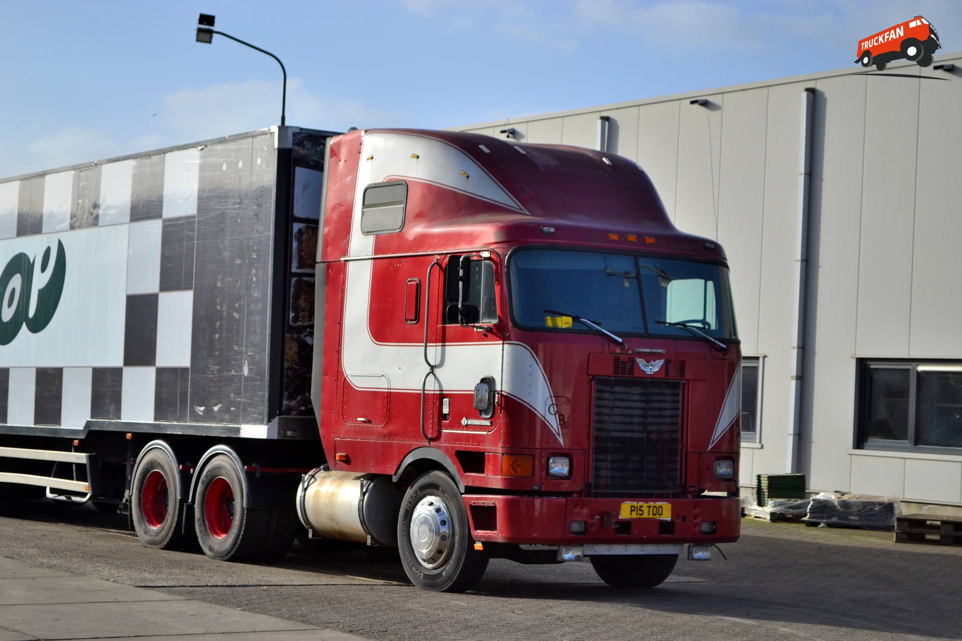 Foto International 9000-serie cabover #1473071 - TruckFan