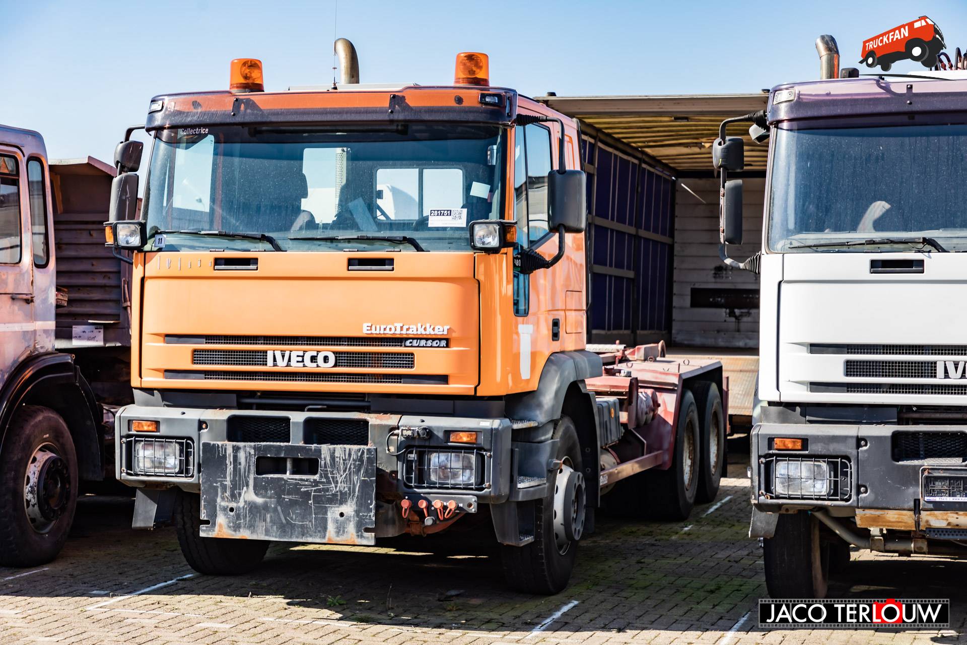 Foto Iveco EuroTrakker #1462447 - TruckFan