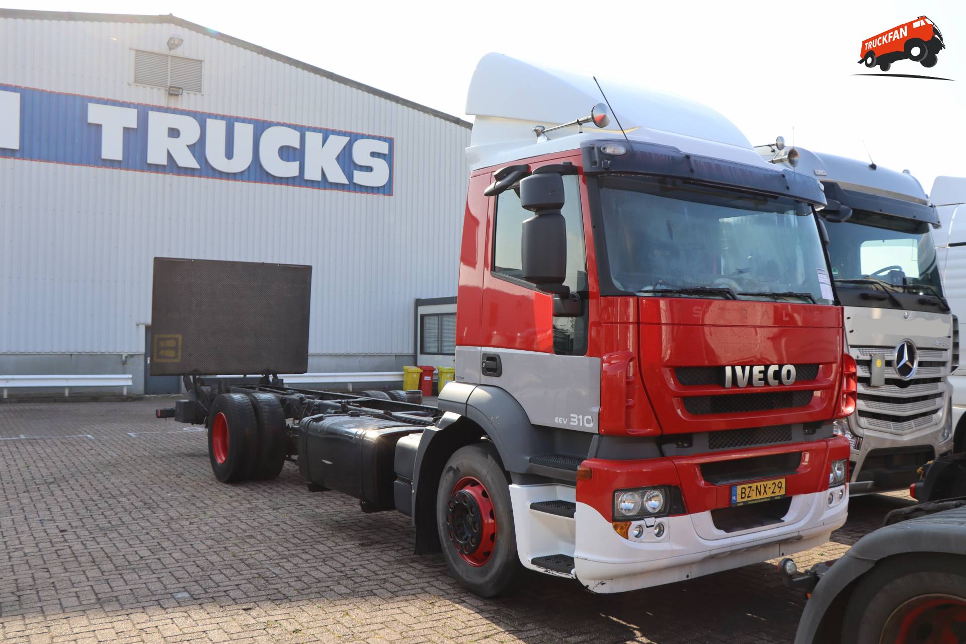 Foto Iveco Stralis van Gebrs. Kuyf B.V. - TruckFan