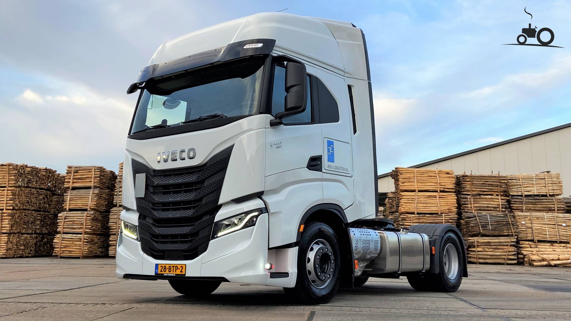 Foto Iveco S-Way van De Jong Logistiek BV - TruckFan
