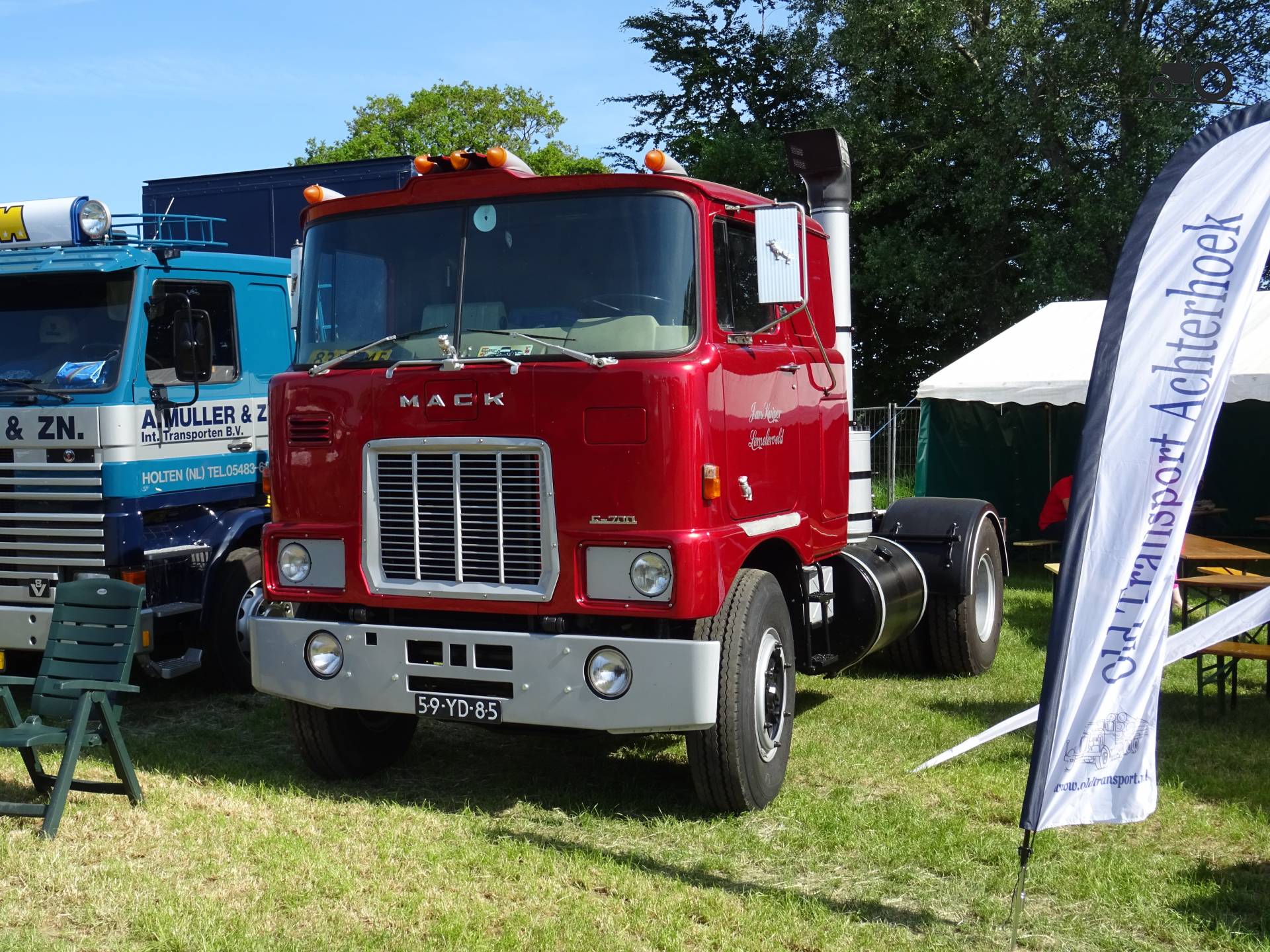 Foto mack F-serie (vrachtwagen) #1479561 - TruckFan