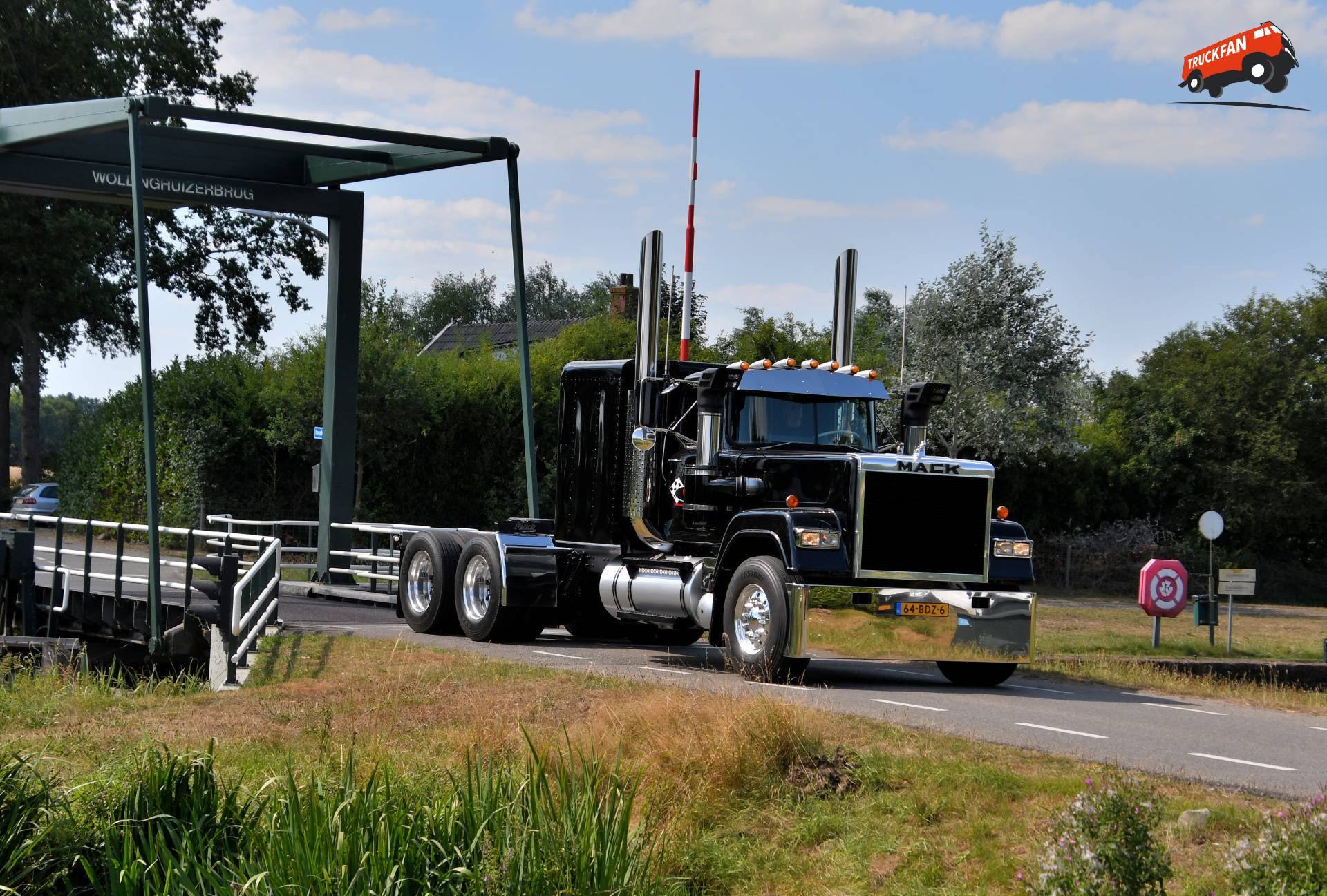 Foto mack RW (Superliner) #1510045 - TruckFan
