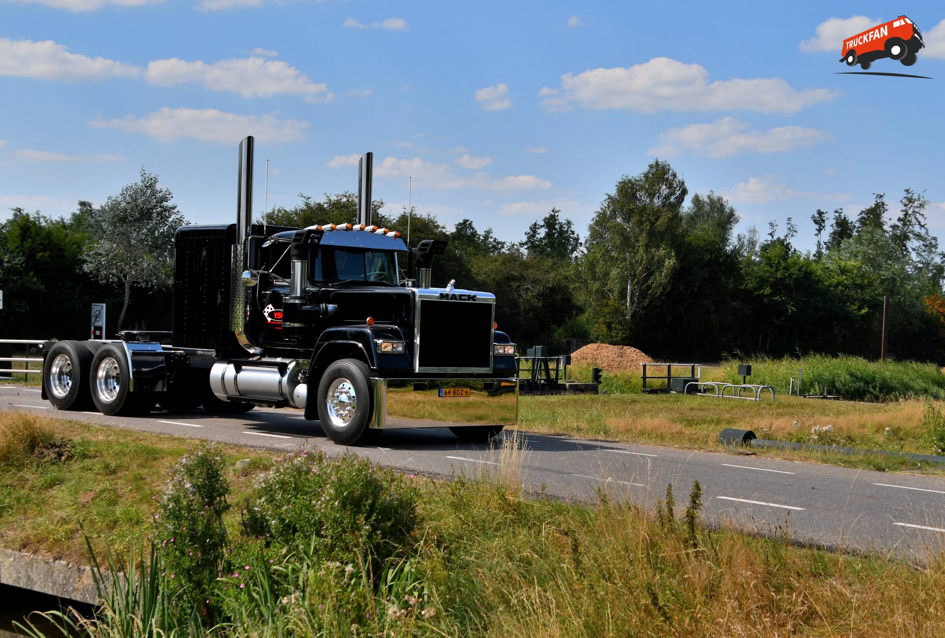 Foto mack RW (Superliner) #1510047 - TruckFan