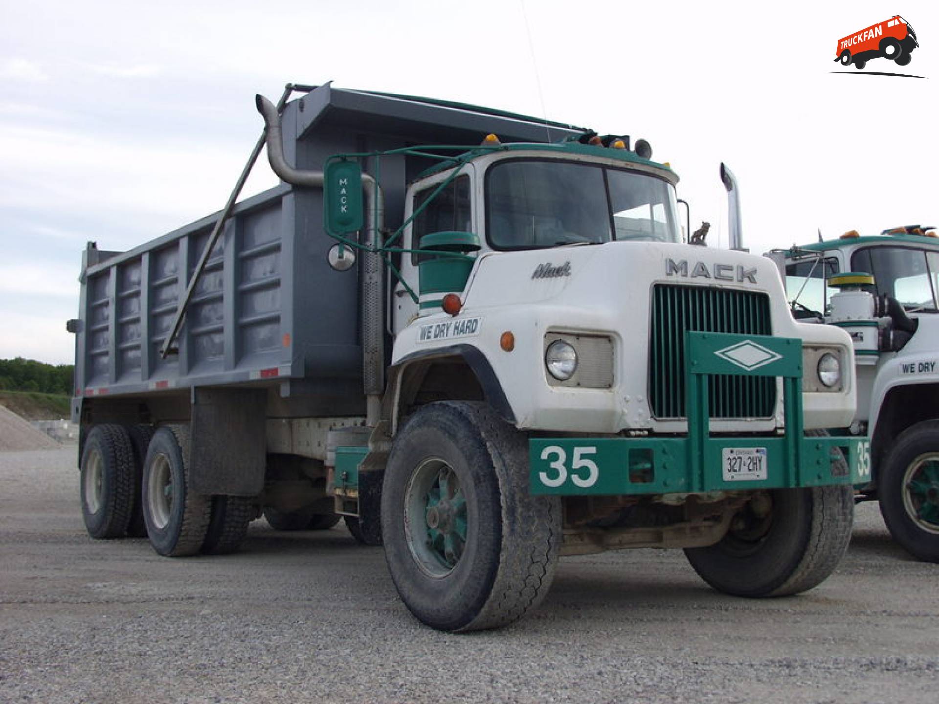 Foto Mack DM #1036049 - TruckFan