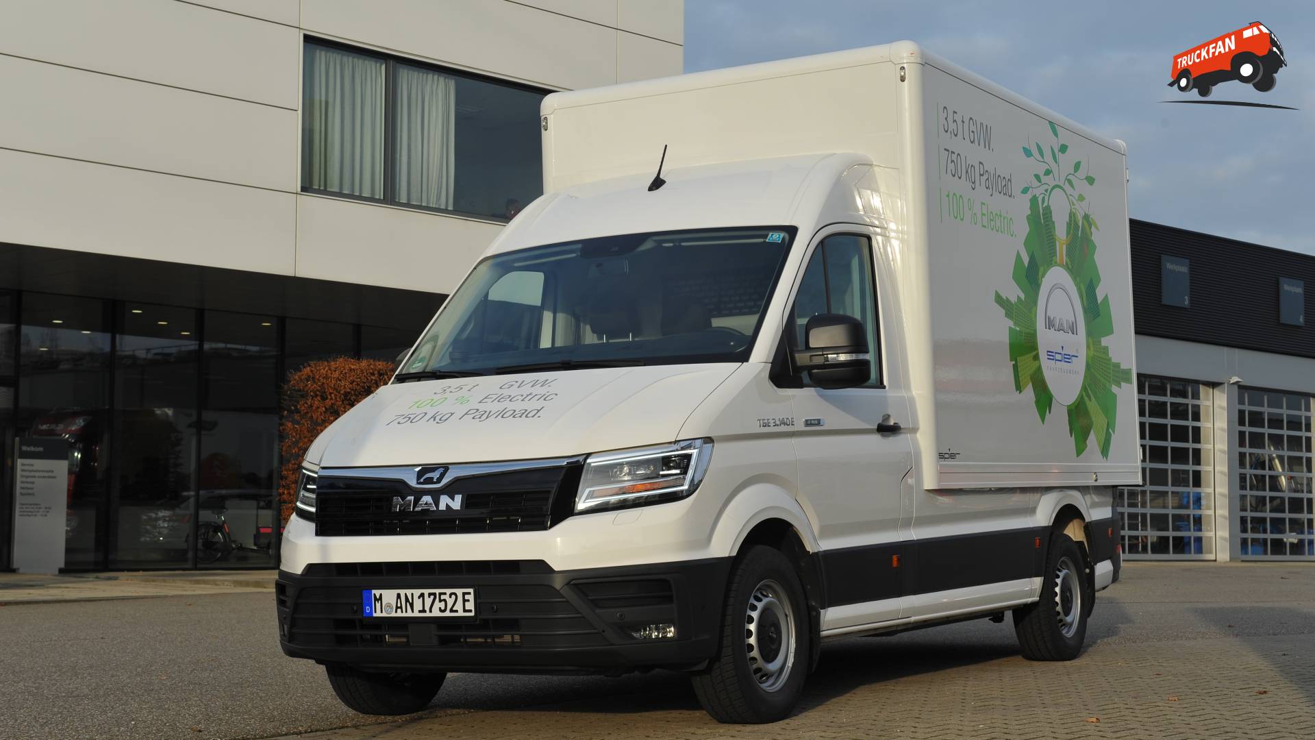 Foto MAN eTGE #1392533 - TruckFan