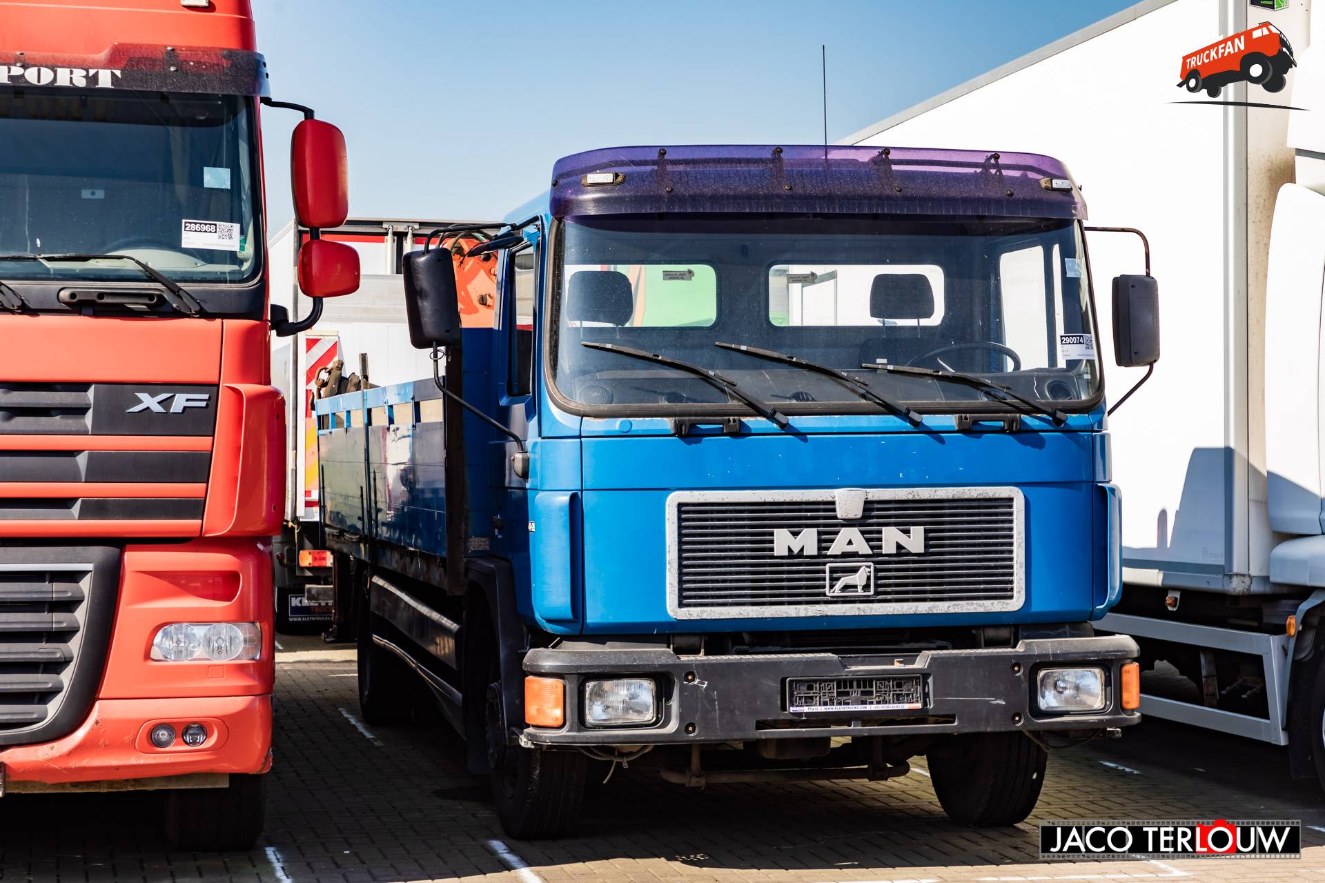 Foto MAN M90 #1462411 - TruckFan