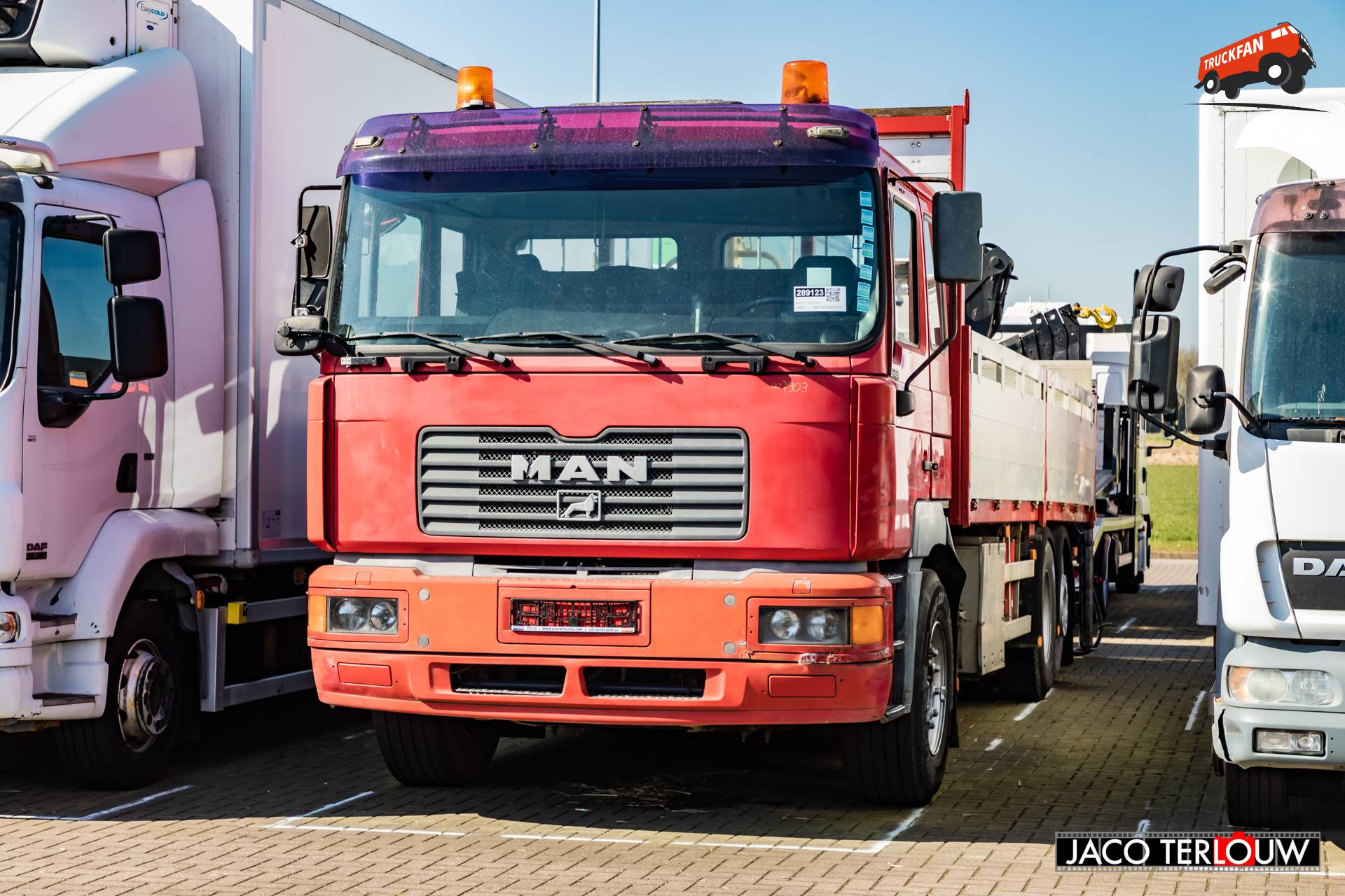 Foto MAN F2000 #1462416 - TruckFan