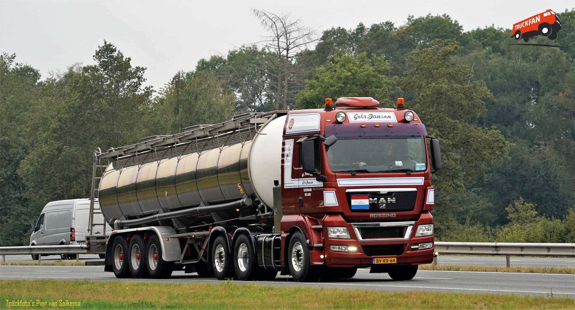 Foto MAN TGX #1496232 - TruckFan