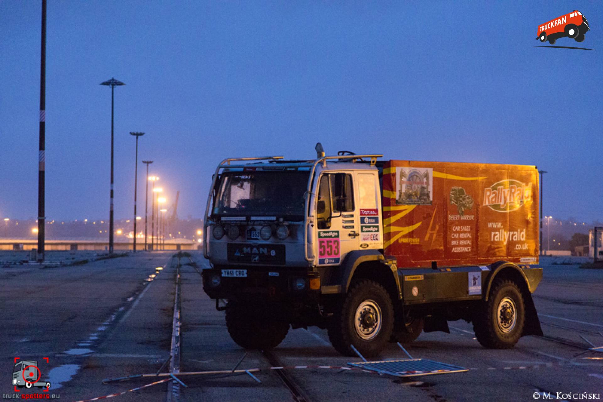 Foto MAN L2000 #1075851 - TruckFan