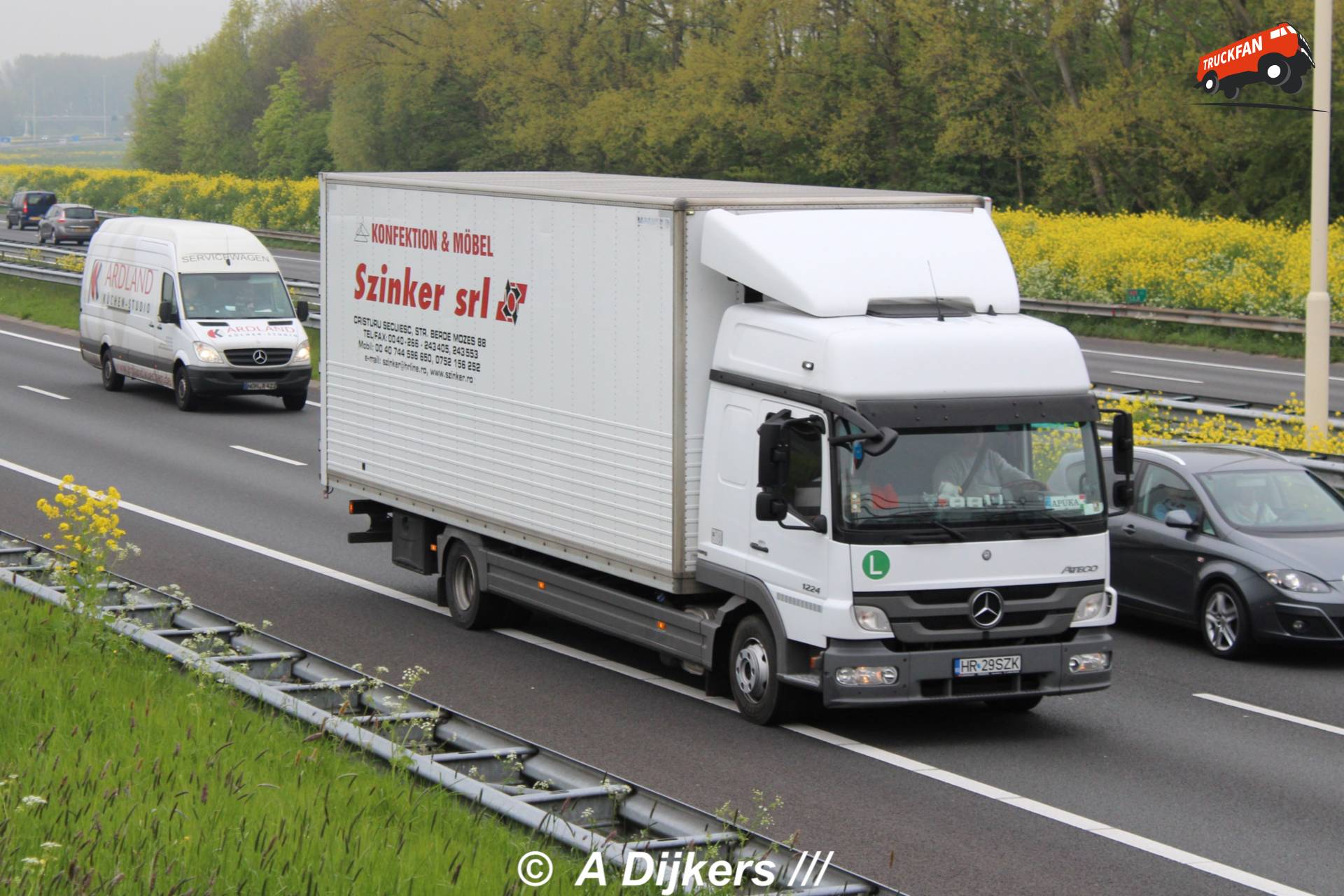 Foto Mercedes-Benz Actros MP3 #1240973 - TruckFan