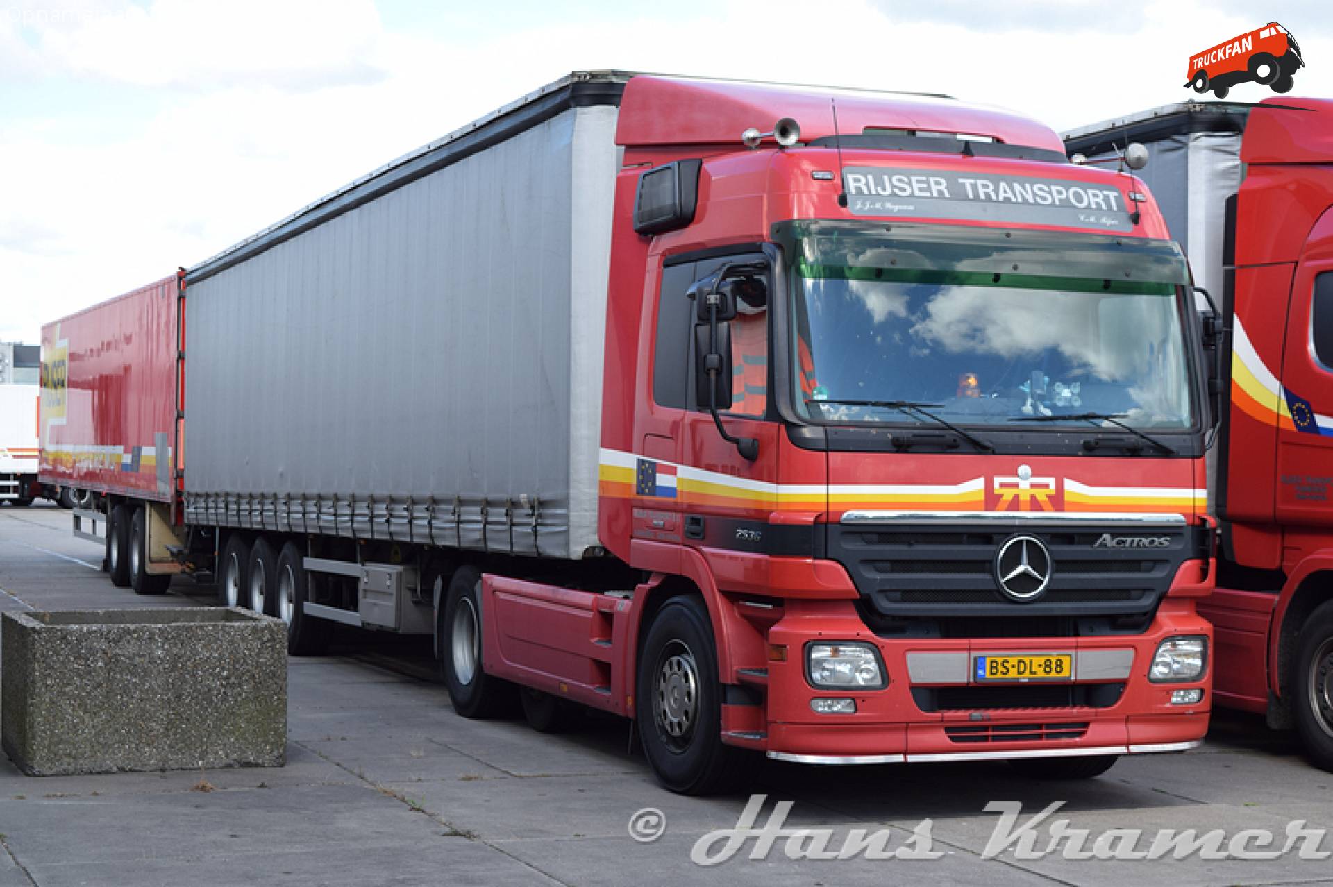 Foto Mercedes-Benz Actros MP2 van Rijser Transport B.V. - TruckFan