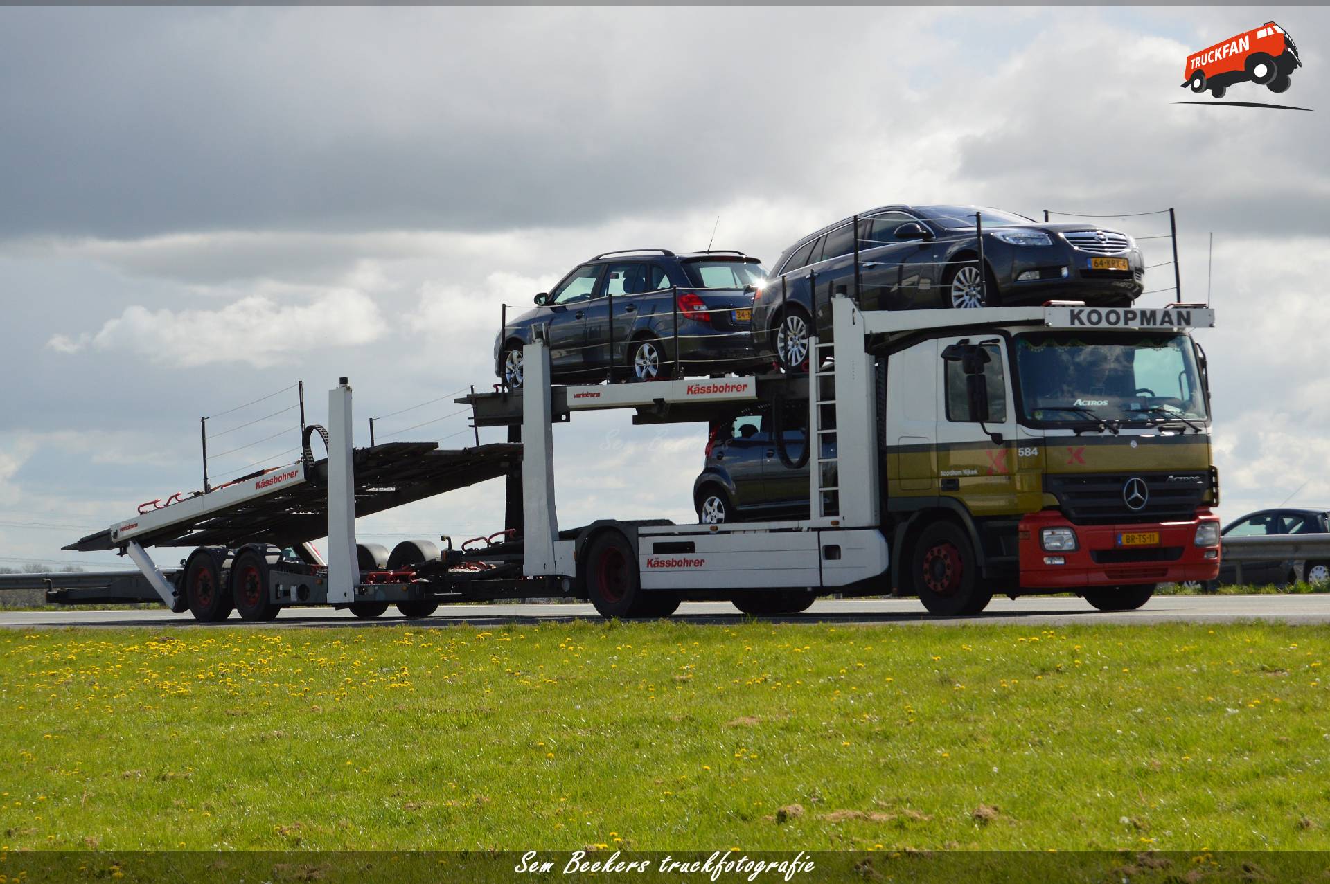 Foto Mercedes-Benz Actros MP2 van Koopman Autotransport B.V. - TruckFan