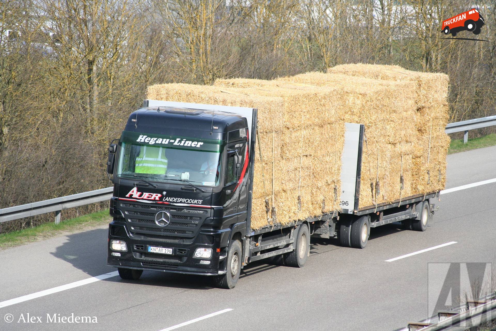 Foto Mercedes-Benz Actros MP2 #1457844 - TruckFan