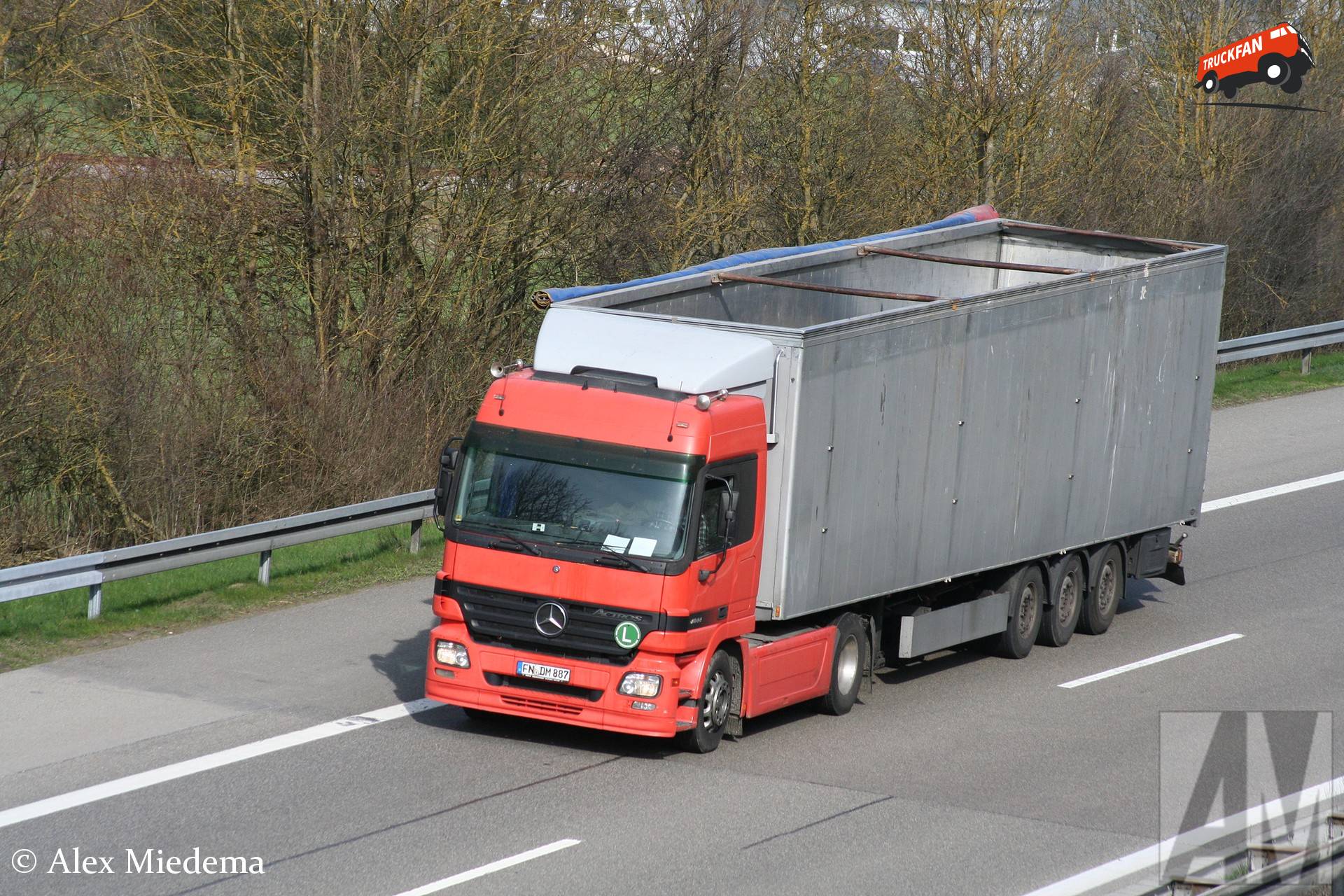 Foto Mercedes-Benz Actros MP2 #1457858 - TruckFan