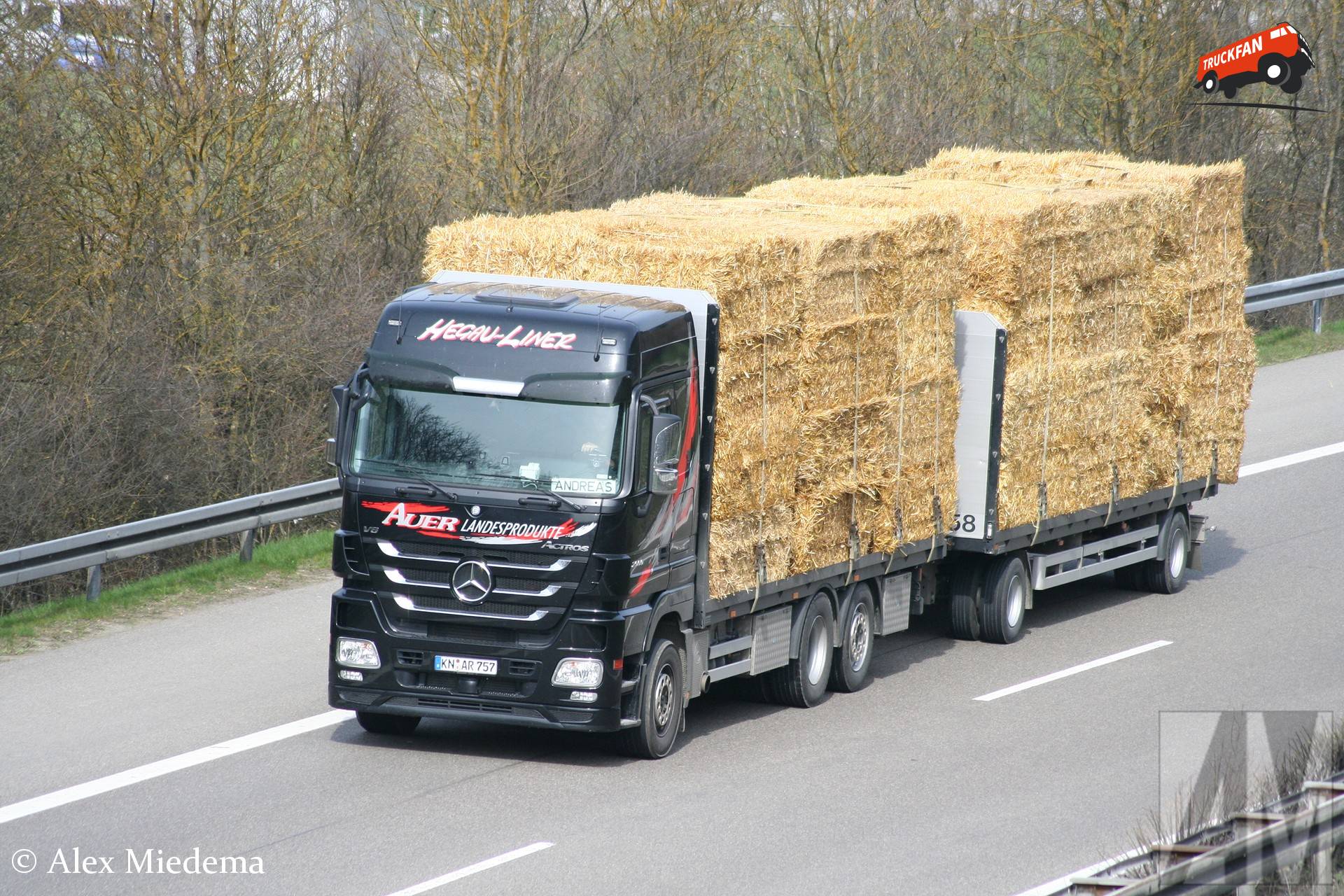 Foto Mercedes-Benz Actros MP3 #1458197 - TruckFan