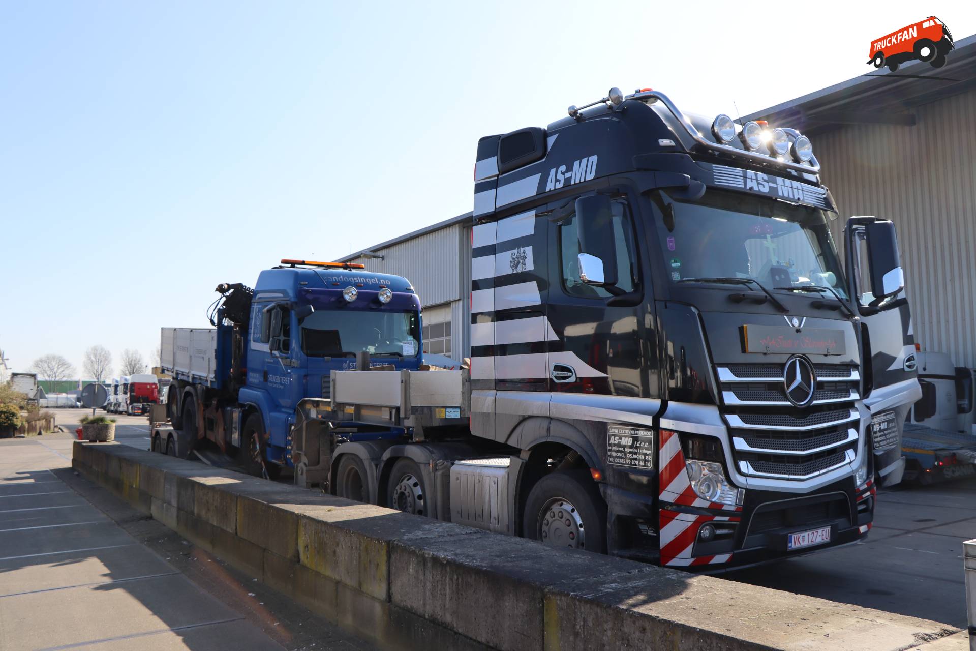 Foto Mercedes-Benz Actros MP4 #1460641 - TruckFan