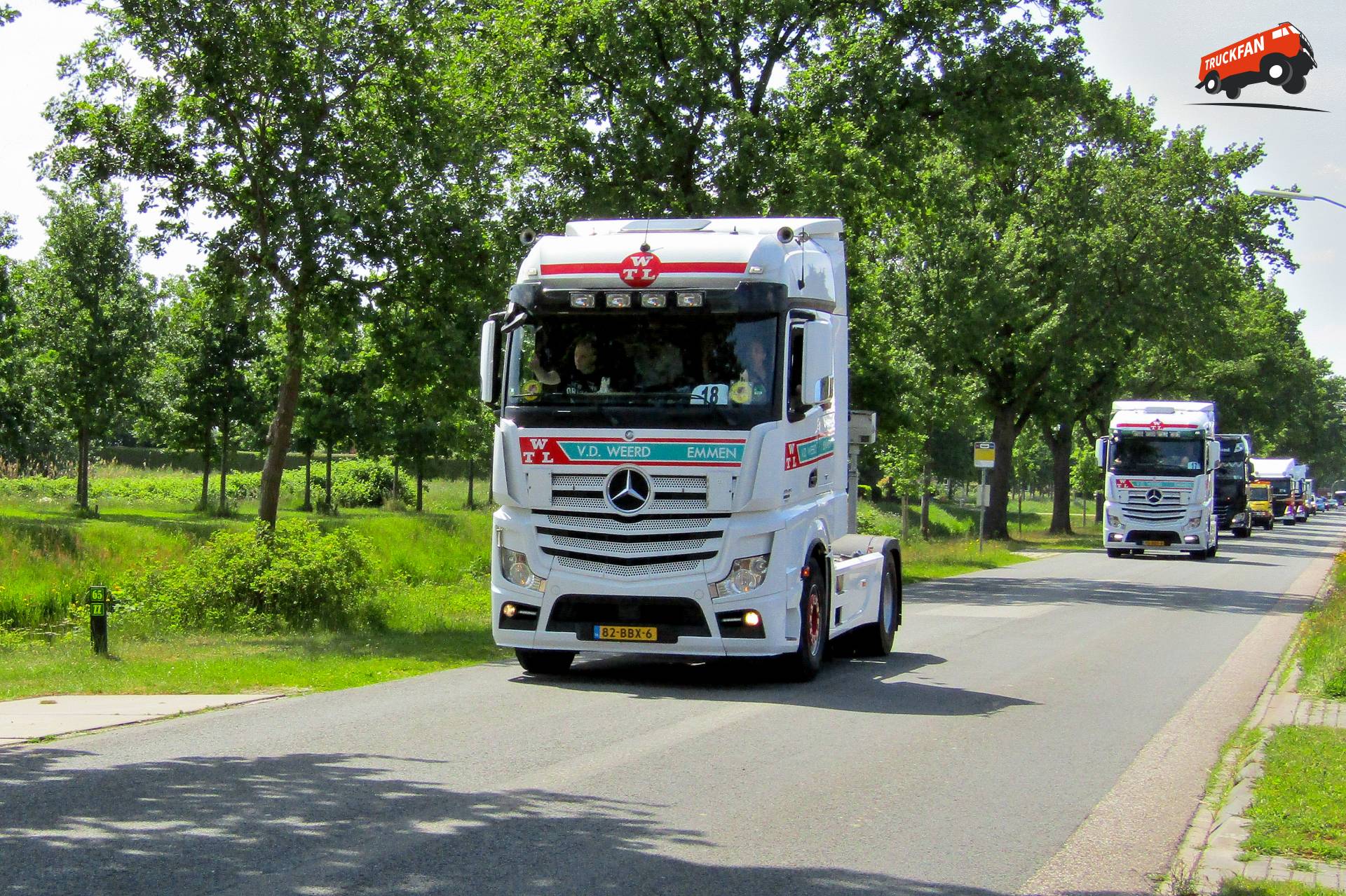 Foto Mercedes-Benz Actros MP4 van v.d.Weerd WTL Transport - TruckFan