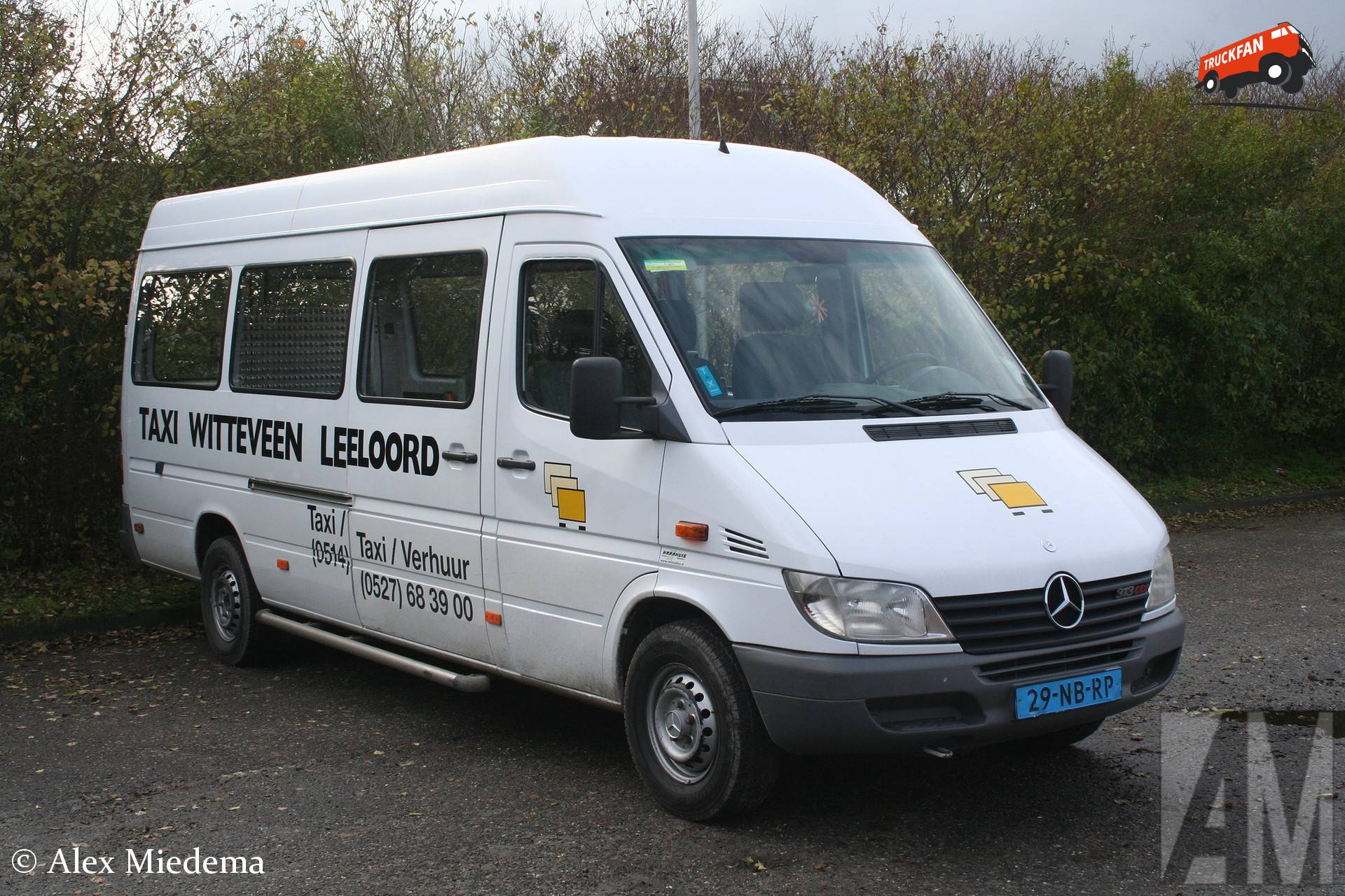 Foto Mercedes-Benz Sprinter van Taxicentrale Witteveen B.V. - TruckFan