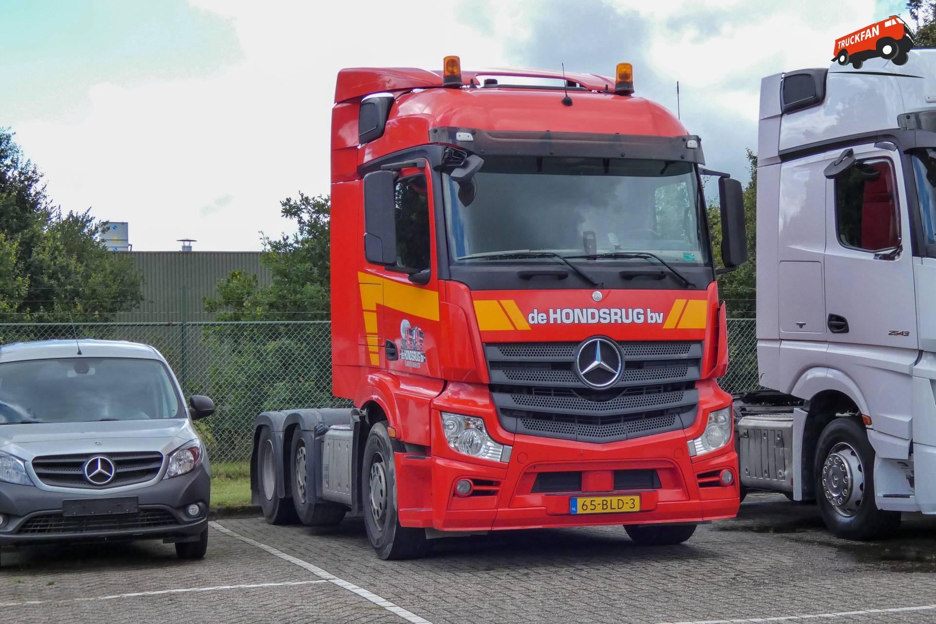 Foto Mercedes-Benz Actros MP4 van Transportbedrijf De Hondsrug B.V ...