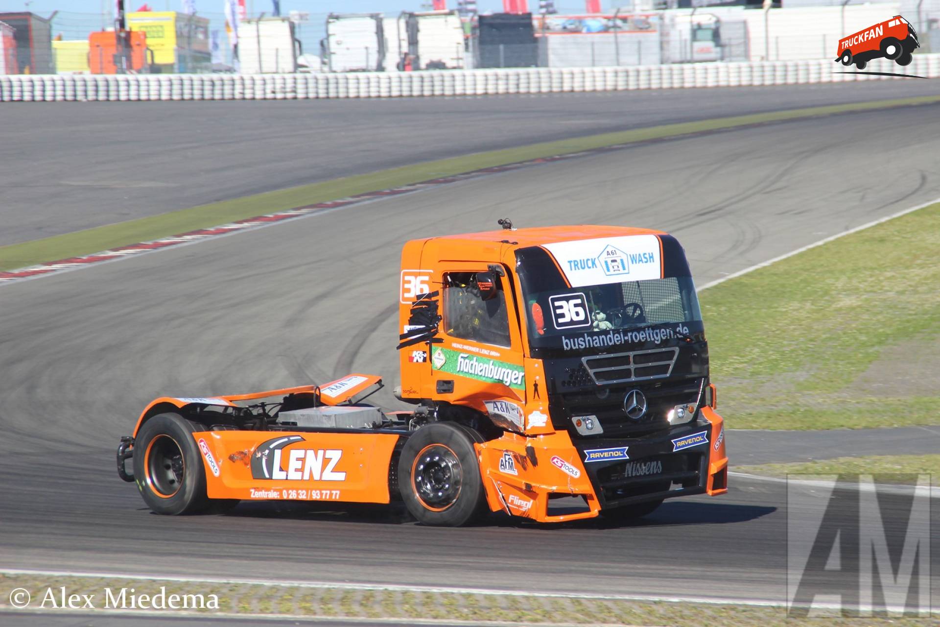 Foto Mercedes-Benz Axor MP2 van Lenz Abschleppservice GmbH - TruckFan