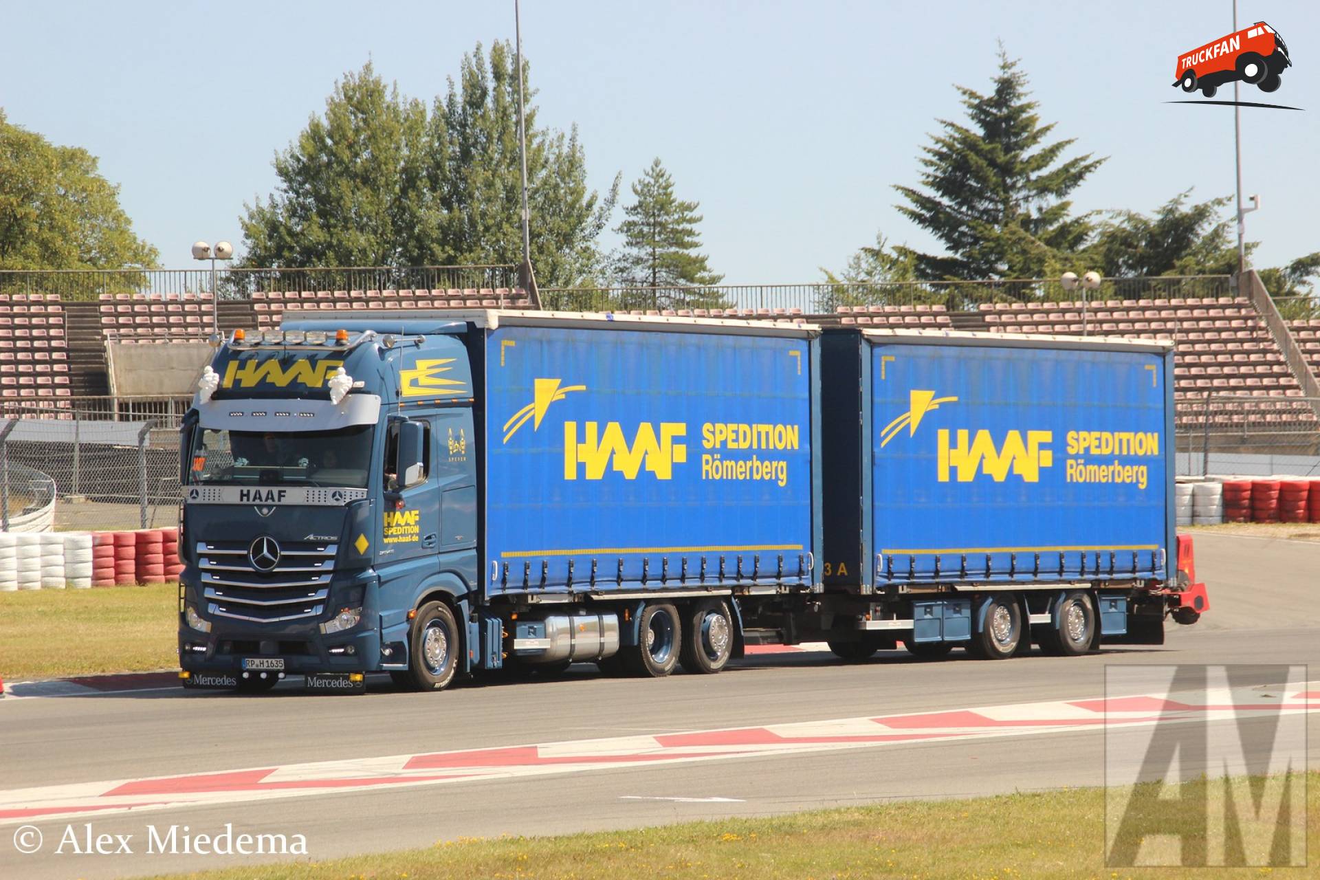 Foto Mercedes-Benz Actros MP4 van Haaf Spedition GmbH & Co. KG - TruckFan