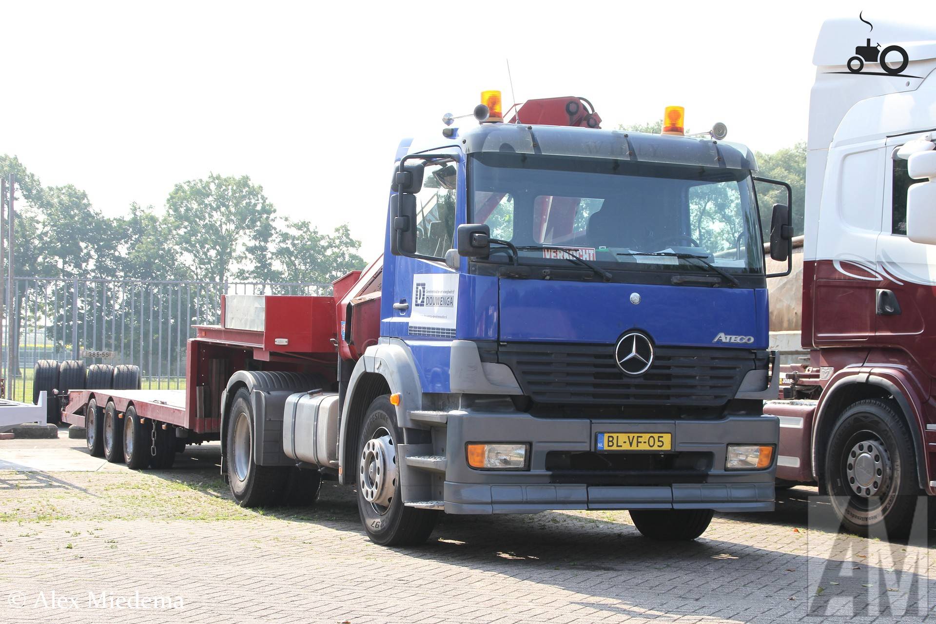 Foto Mercedes-Benz Atego MP1 van Gevelrenovatie en Voegbedrijf Douwenga ...