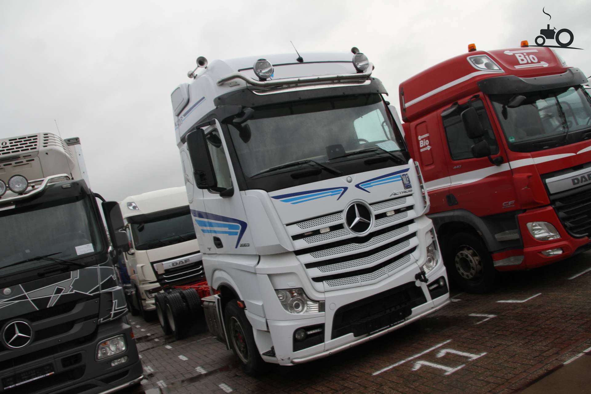 Foto Mercedes-Benz Actros MP4 #1499173 - TruckFan