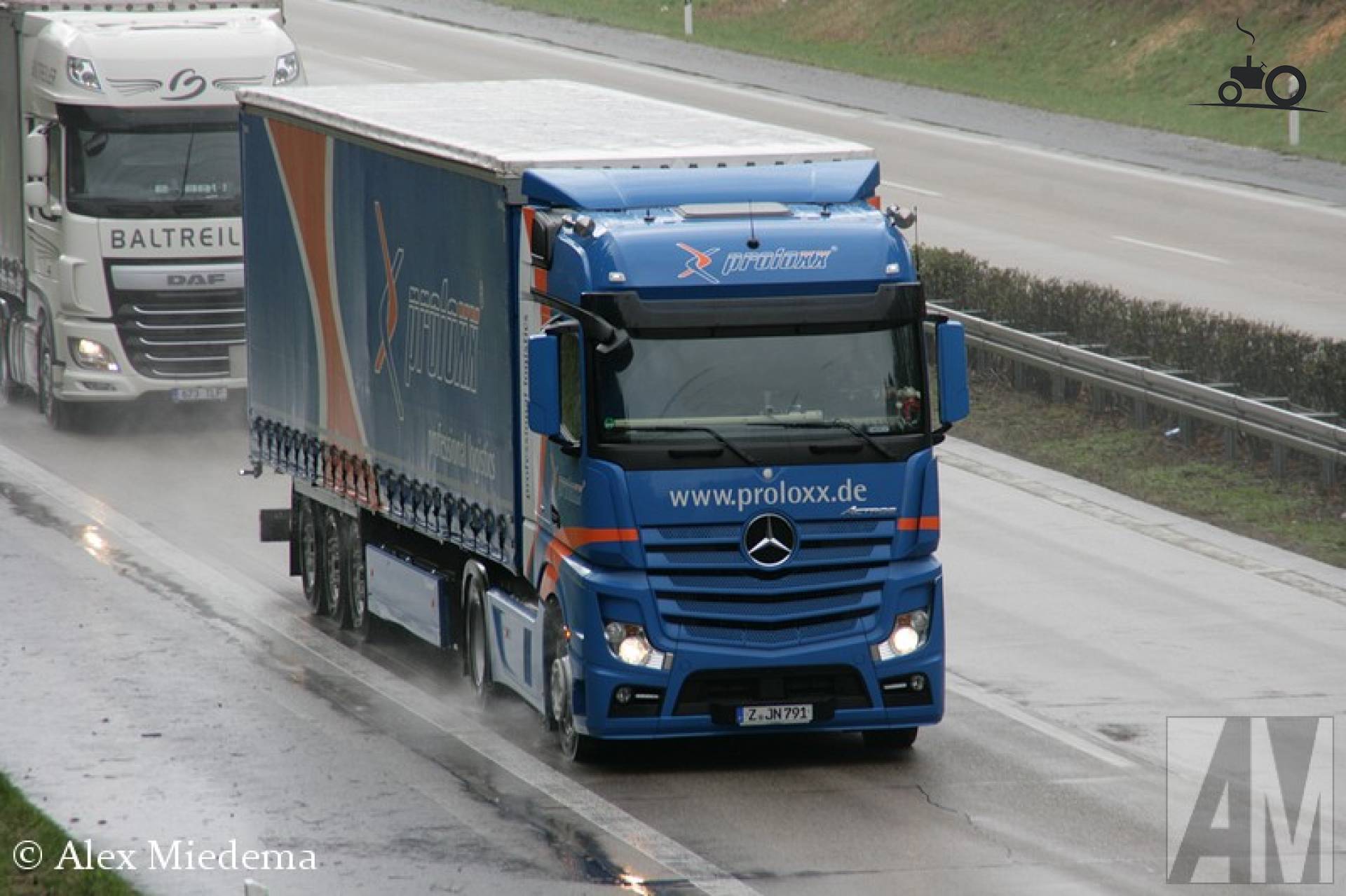 Foto Mercedes-Benz Actros MP4 van Proloxx Speditions & Logistics GmbH ...